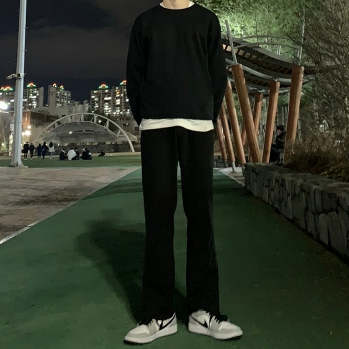 사과 (@apple) 님의 게시물 | KREAM