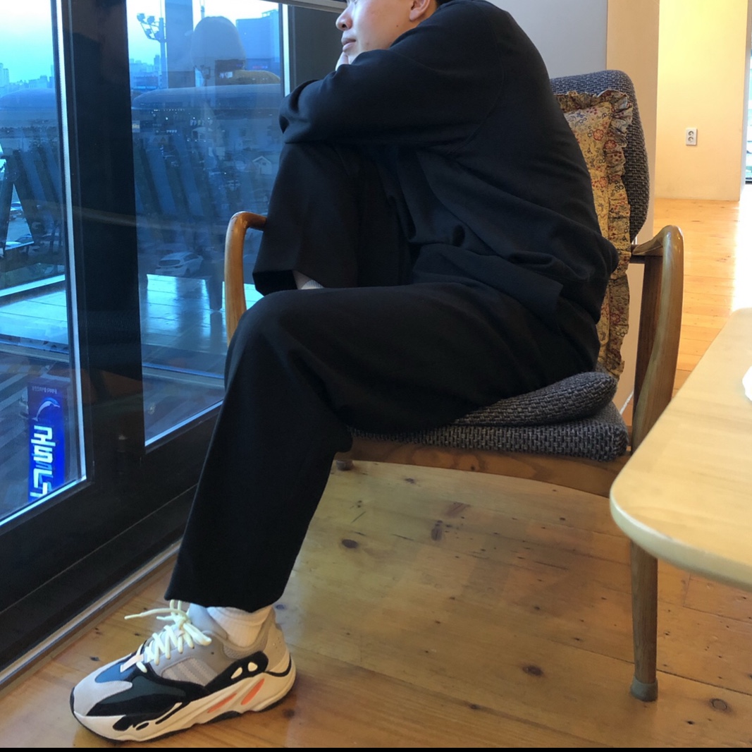 쿨제이 (@cool_j) 님의 게시물 | KREAM