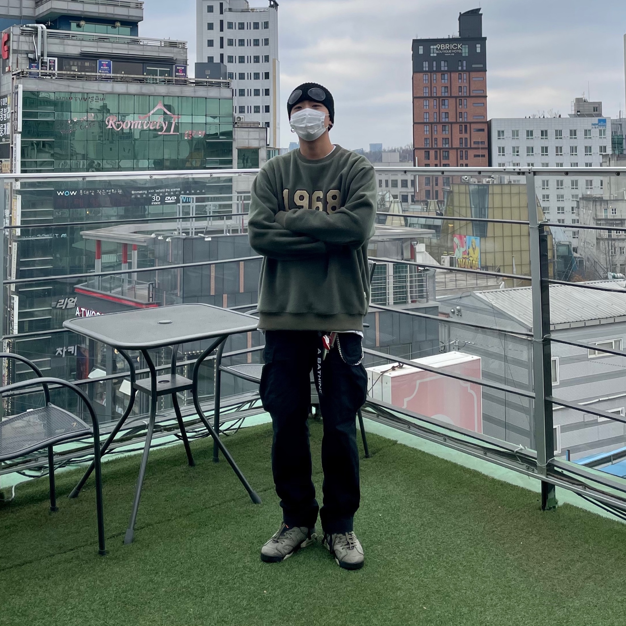 서비 (@hee_seop) 님의 게시물 | KREAM