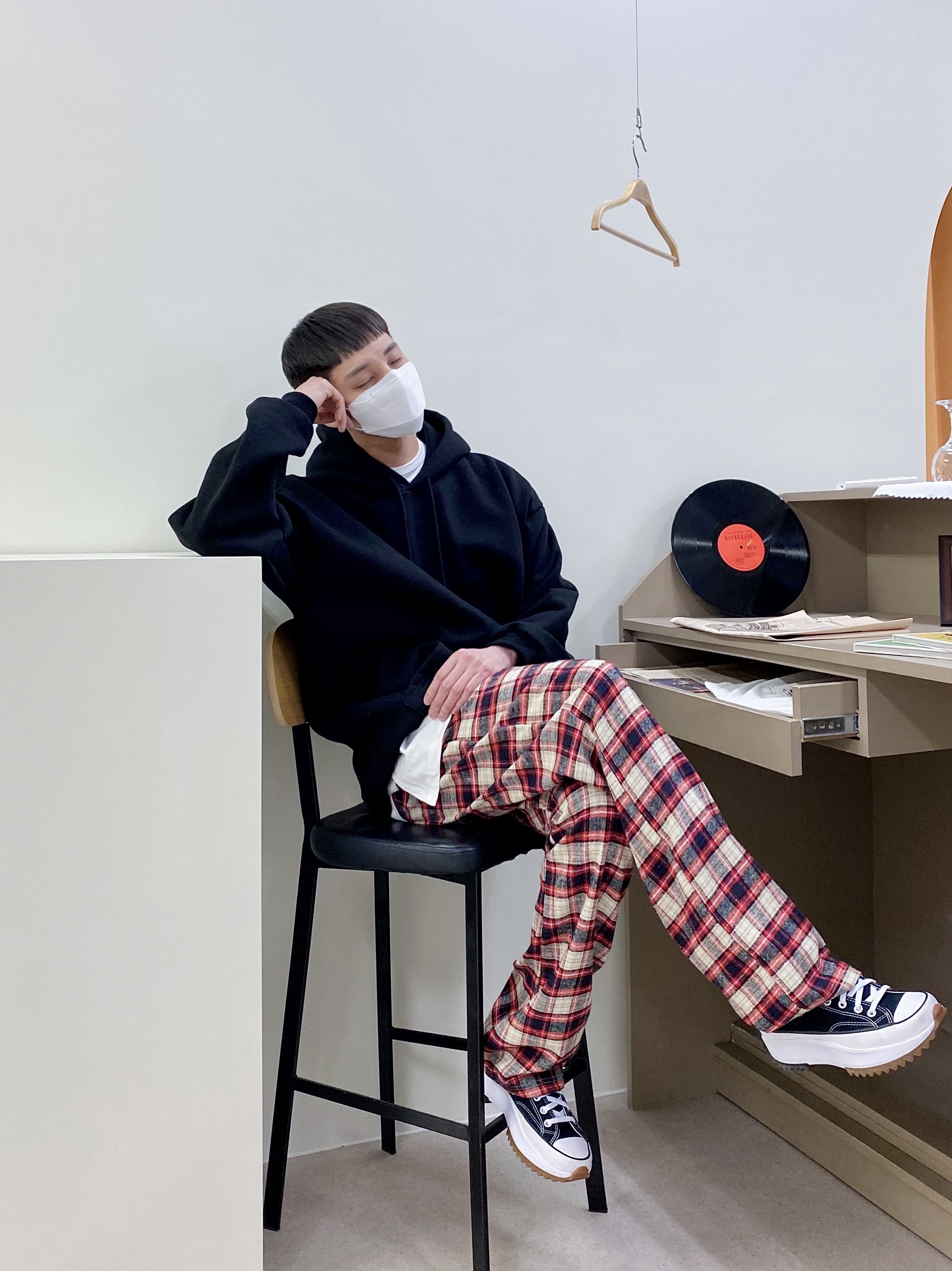 굳셀 건 넓을 호 (@thisis_ho) 님의 게시물 | KREAM