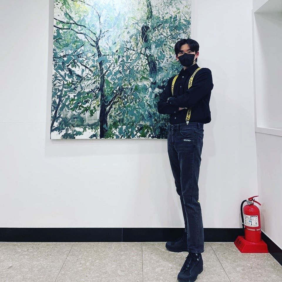 (@daily__gun) 님의 게시물 | KREAM