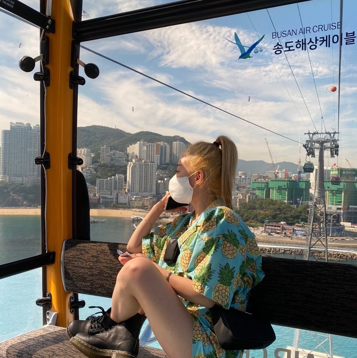 여리 (@chrispy.bee_) 님의 게시물 | KREAM