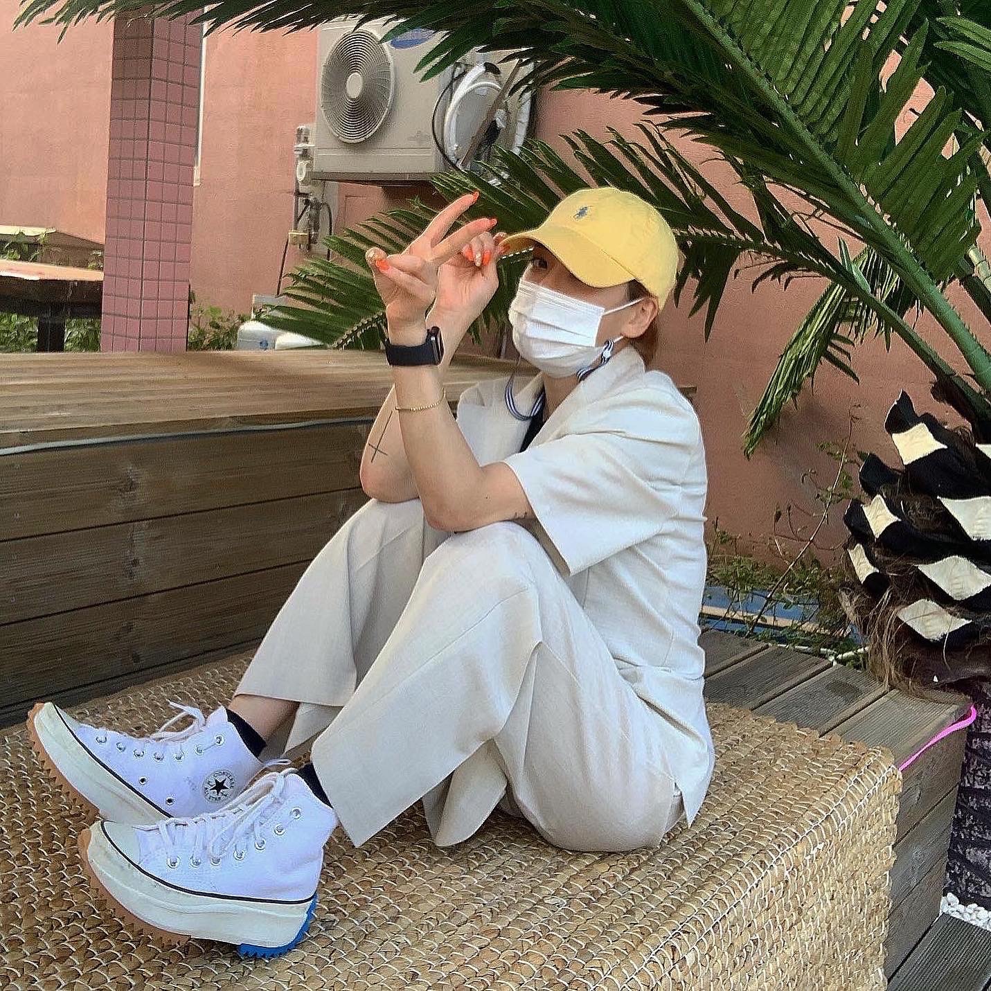 여리 (@chrispy.bee_) 님의 게시물 | KREAM