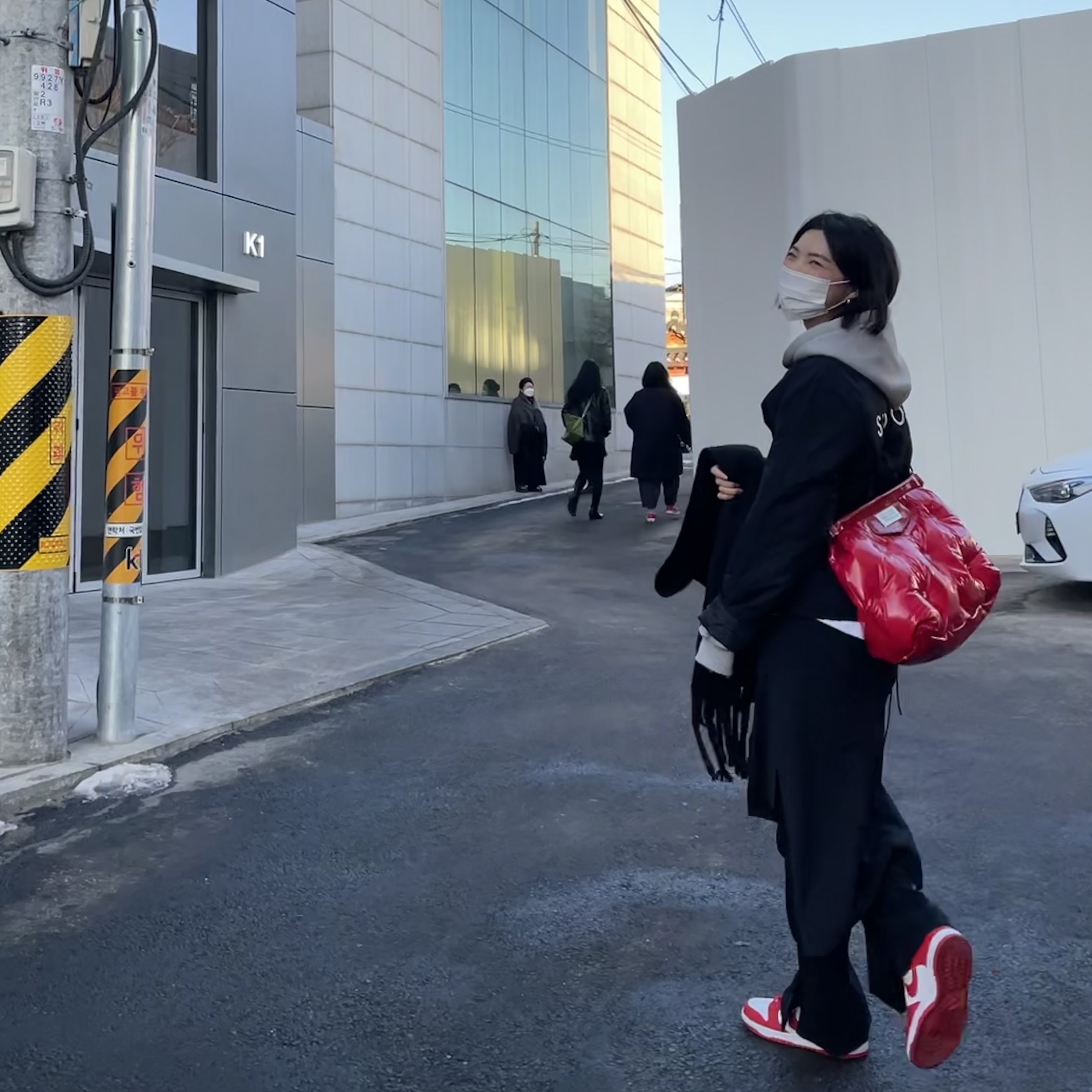 앵미 (@00kay) 님의 게시물 | KREAM