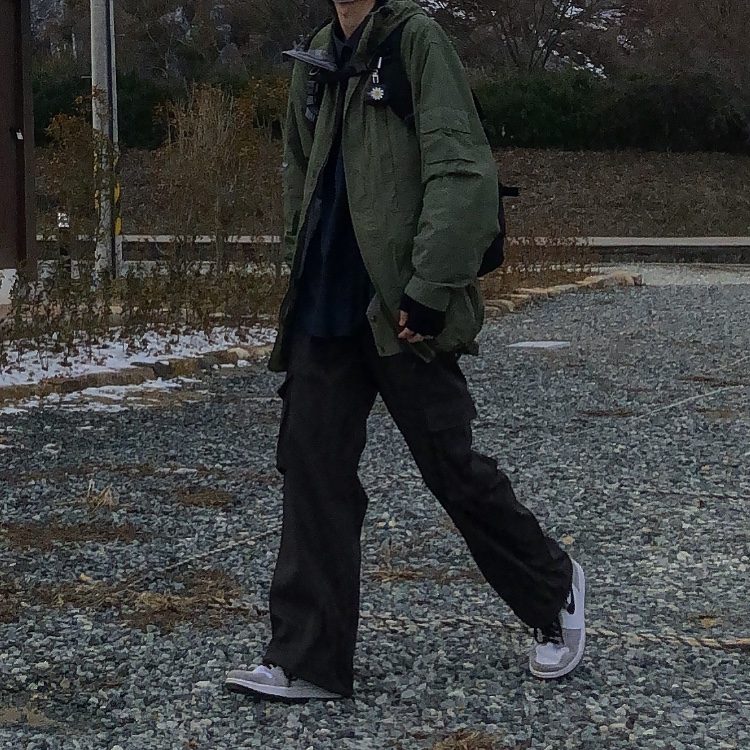 용 (@illhyhl) 님의 게시물 | KREAM