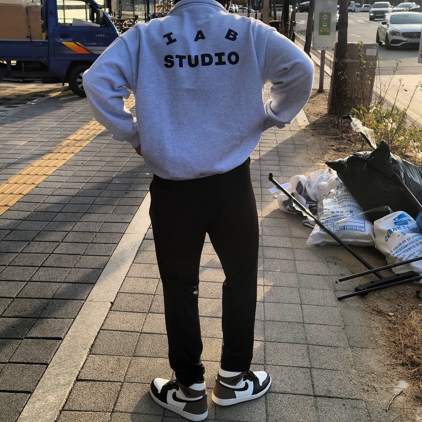 유리한 (@yurihan) 님의 게시물 | KREAM