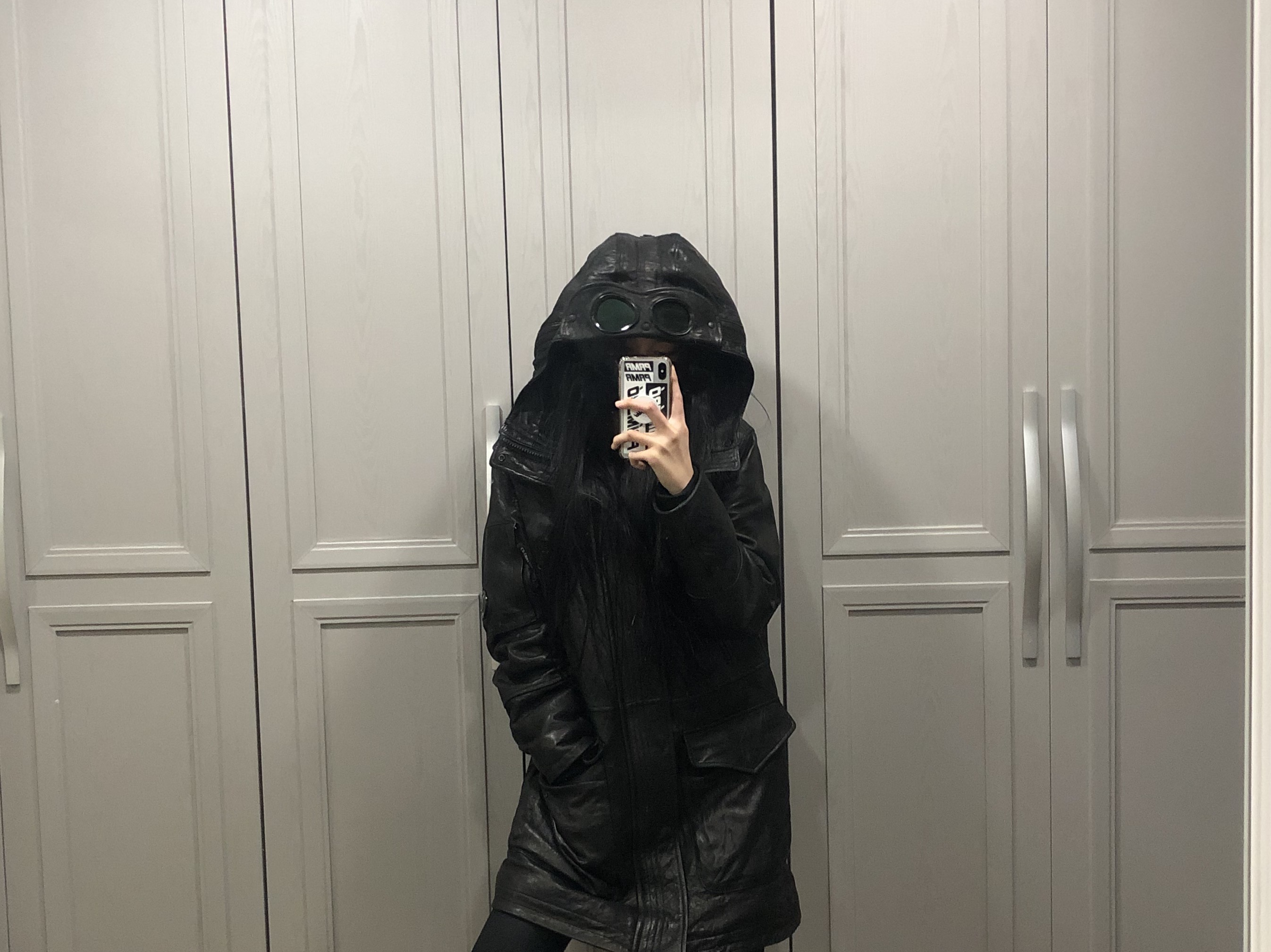 😶 (@s9._.5y) 님의 게시물 | KREAM