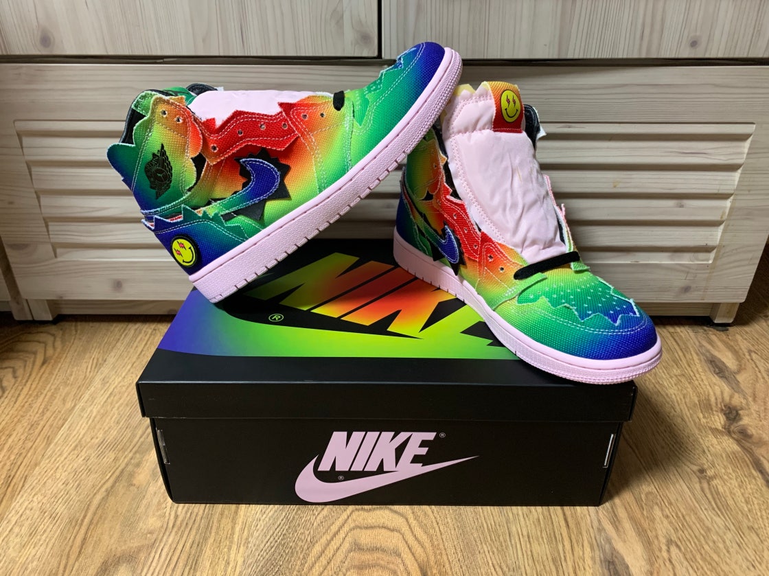 탠탠 (@taeeun__ss) 님의 게시물 | KREAM