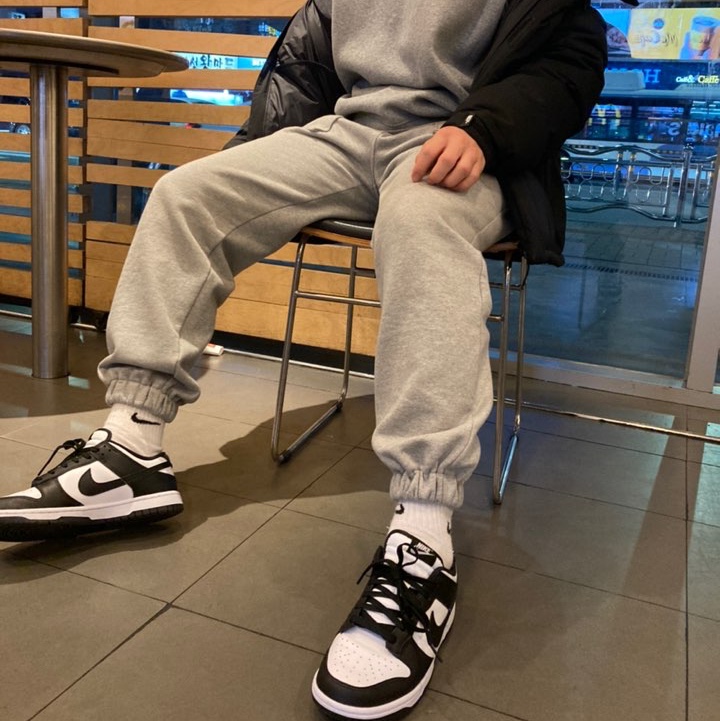 난바 (@osaka) 님의 게시물 | KREAM