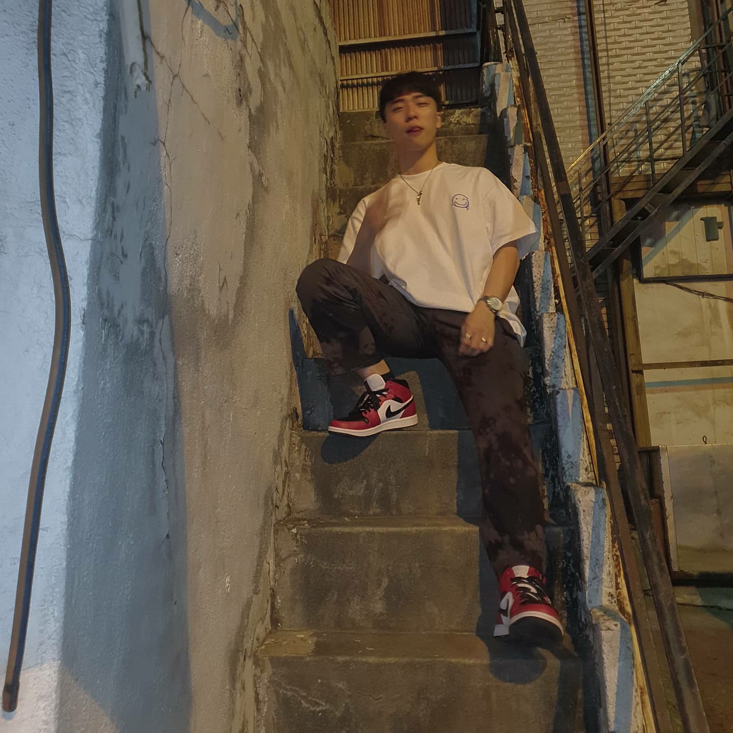 조규현 (@gyeon_2y) 님의 게시물 | KREAM