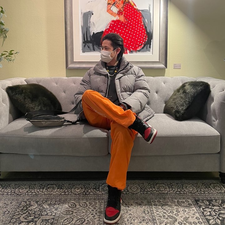 류시키 (@ryu_si_ki) 님의 게시물 | KREAM