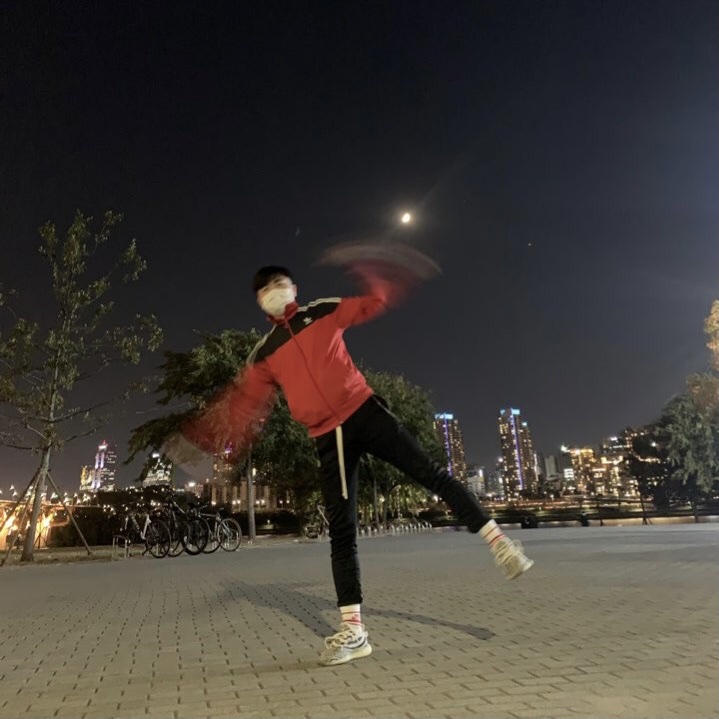 인생대충살자 (@8jvny0) 님의 게시물 | KREAM