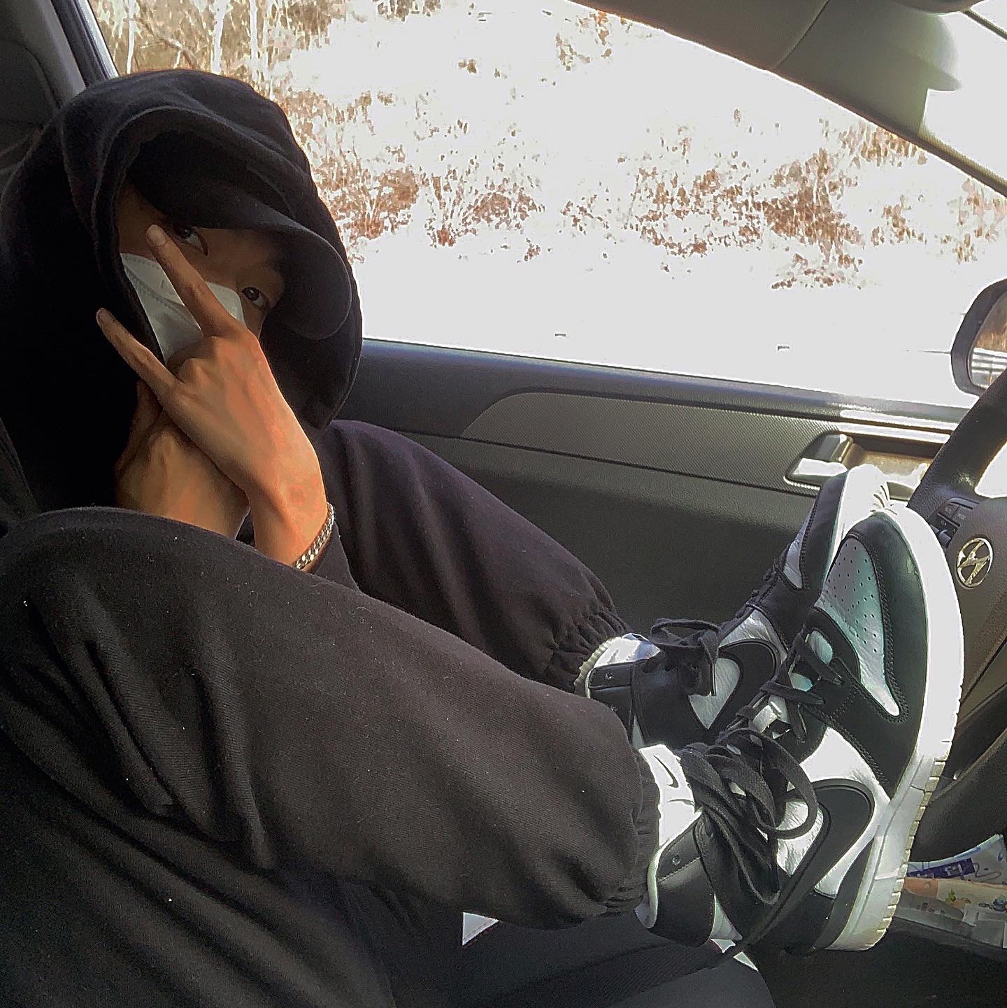 (@hype_boy_) 님의 게시물 | KREAM