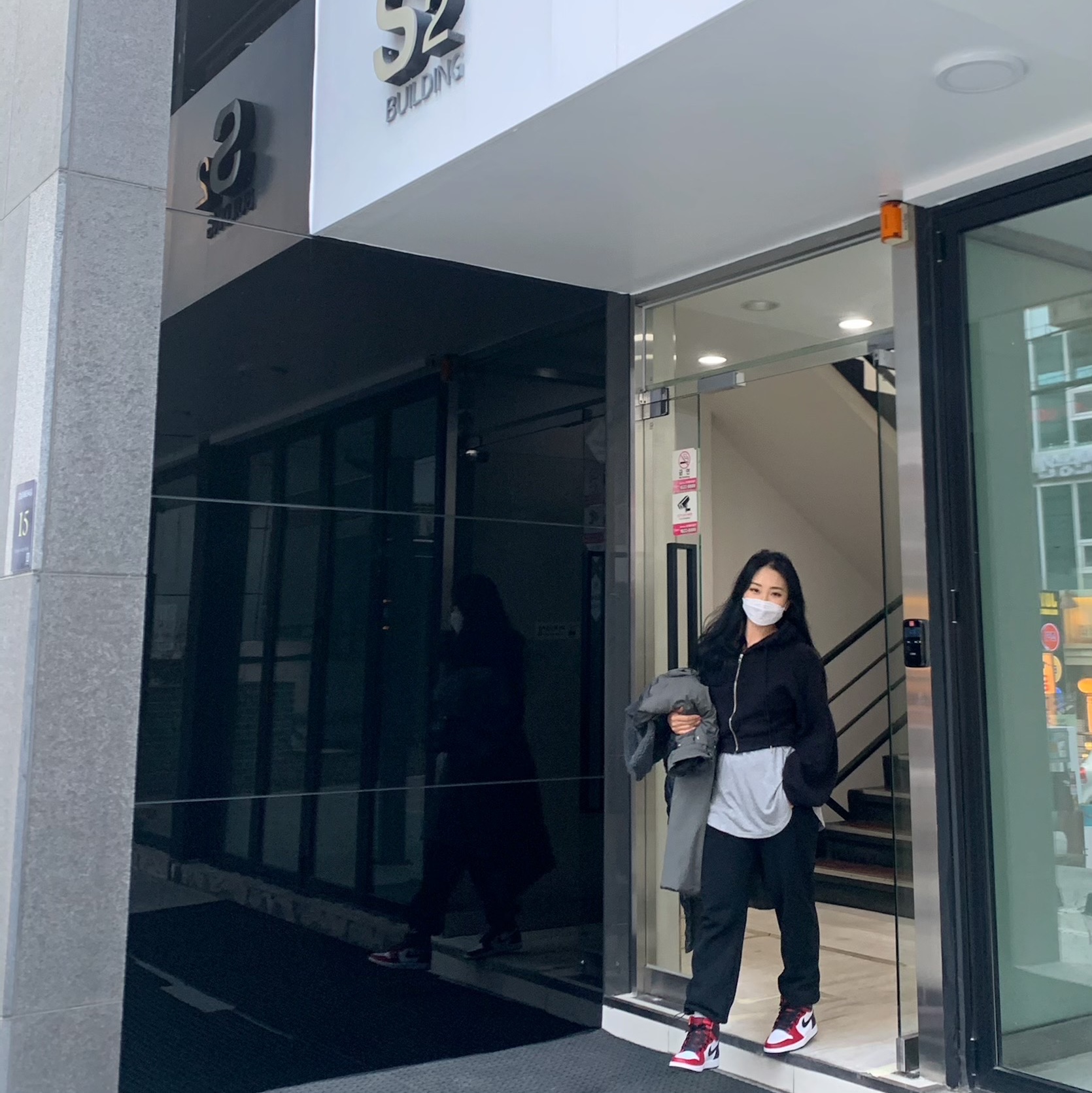 형돈아형돈좀 (@abouthyeeun) 님의 게시물 | KREAM