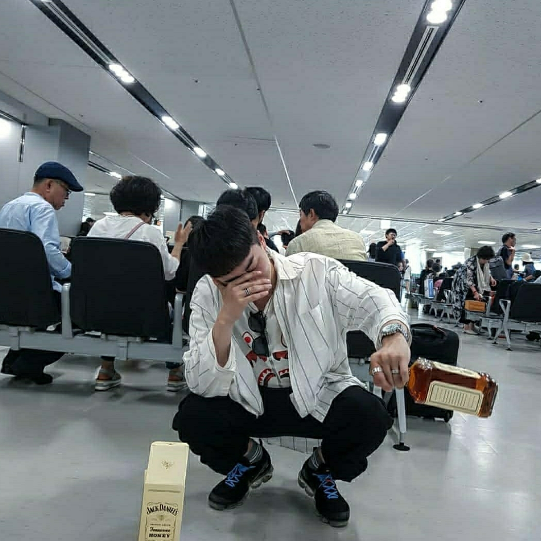 조규현 (@gyeon_2y) 님의 게시물 | KREAM