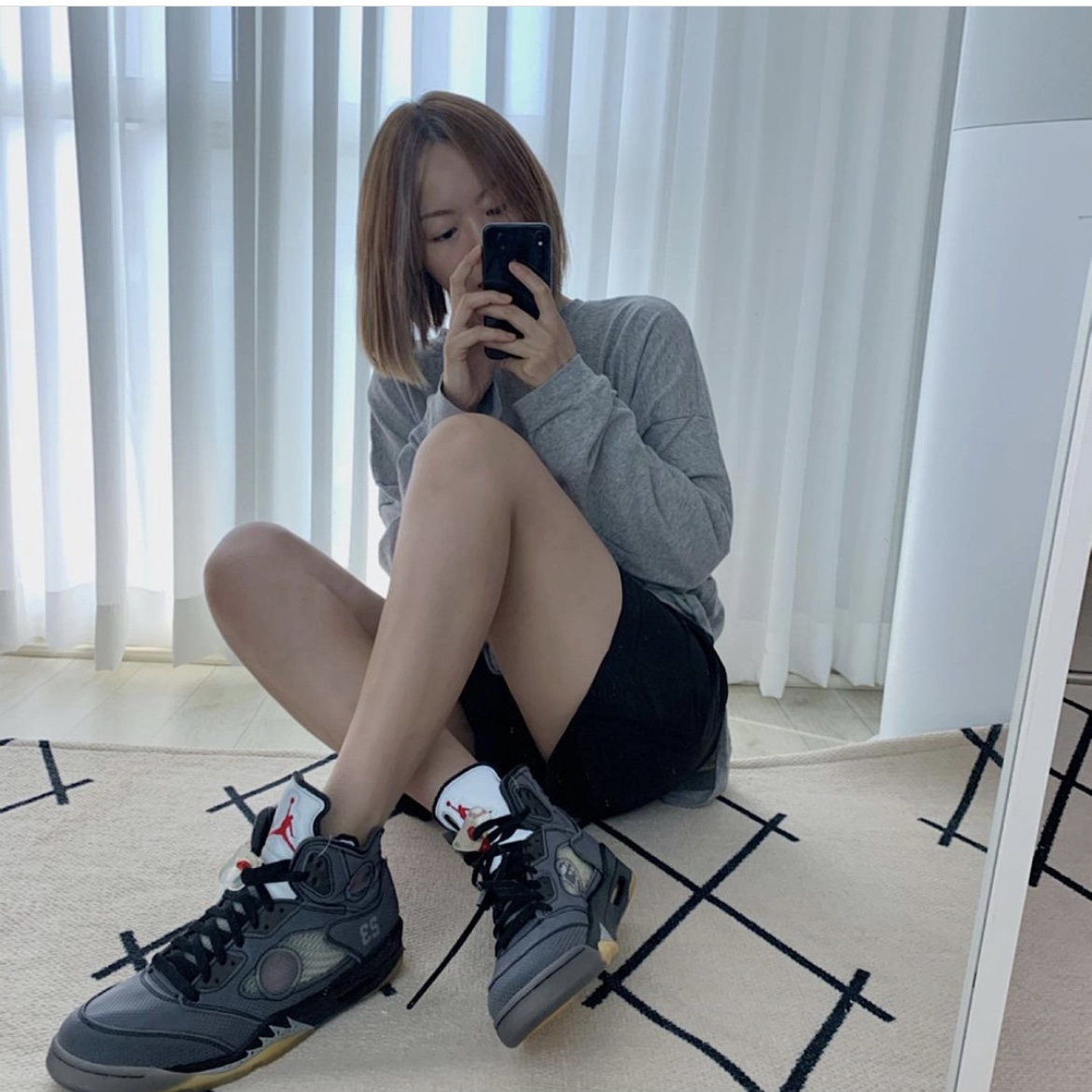 (@zerosilver_) 님의 게시물 | KREAM