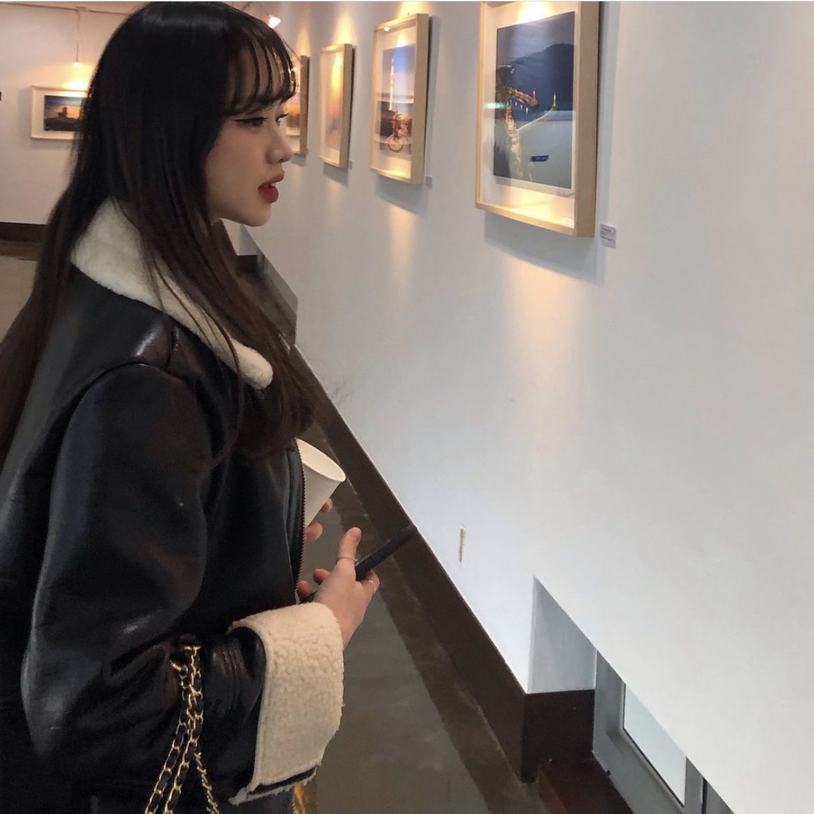 (@1.228km) 님의 게시물 | KREAM