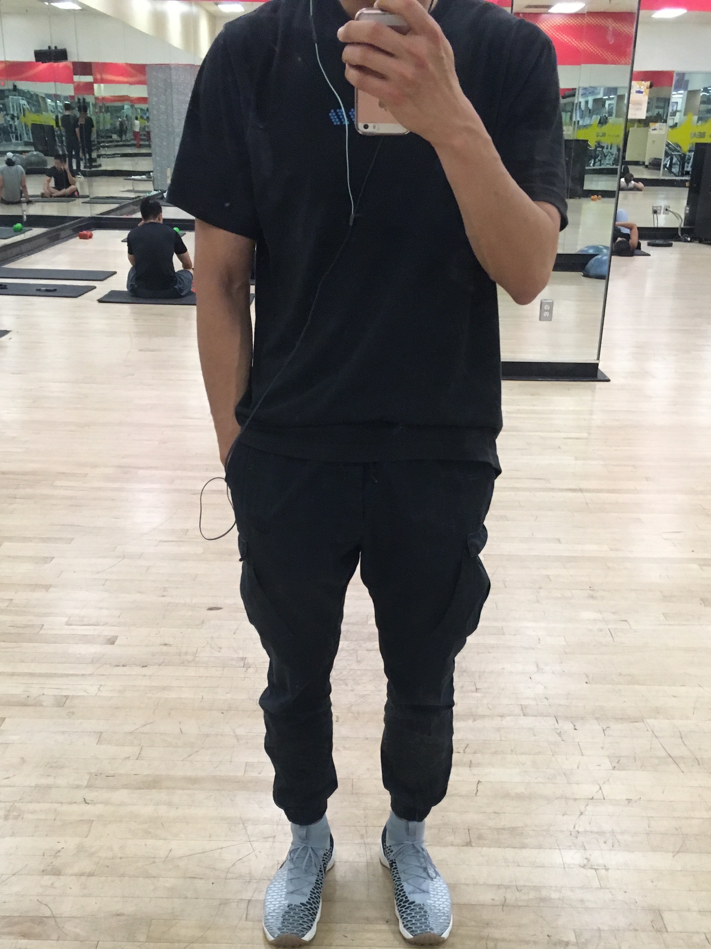 HYUN (@____hyun_) 님의 게시물 | KREAM