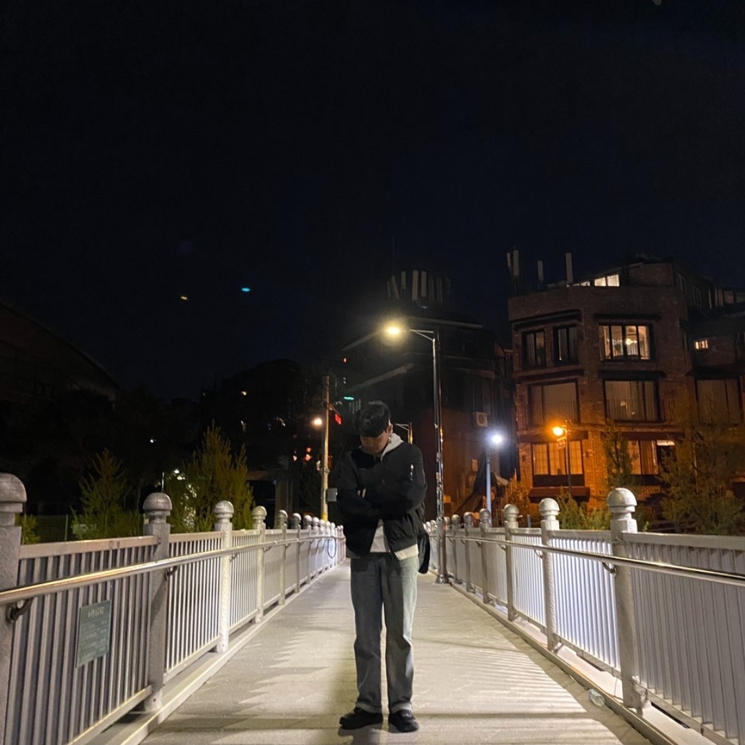 jjjj (@jneomc) 님의 게시물 | KREAM