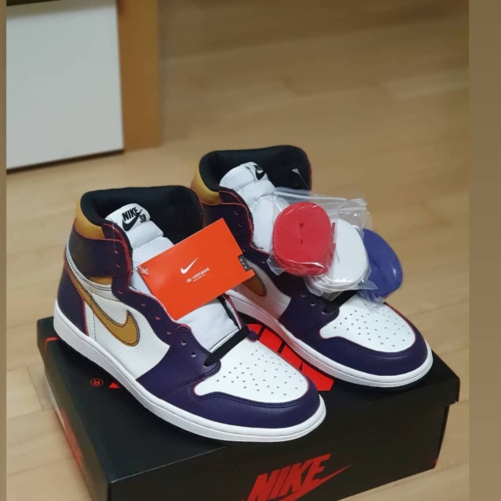 시우 (@seewoo) 님의 게시물 | KREAM