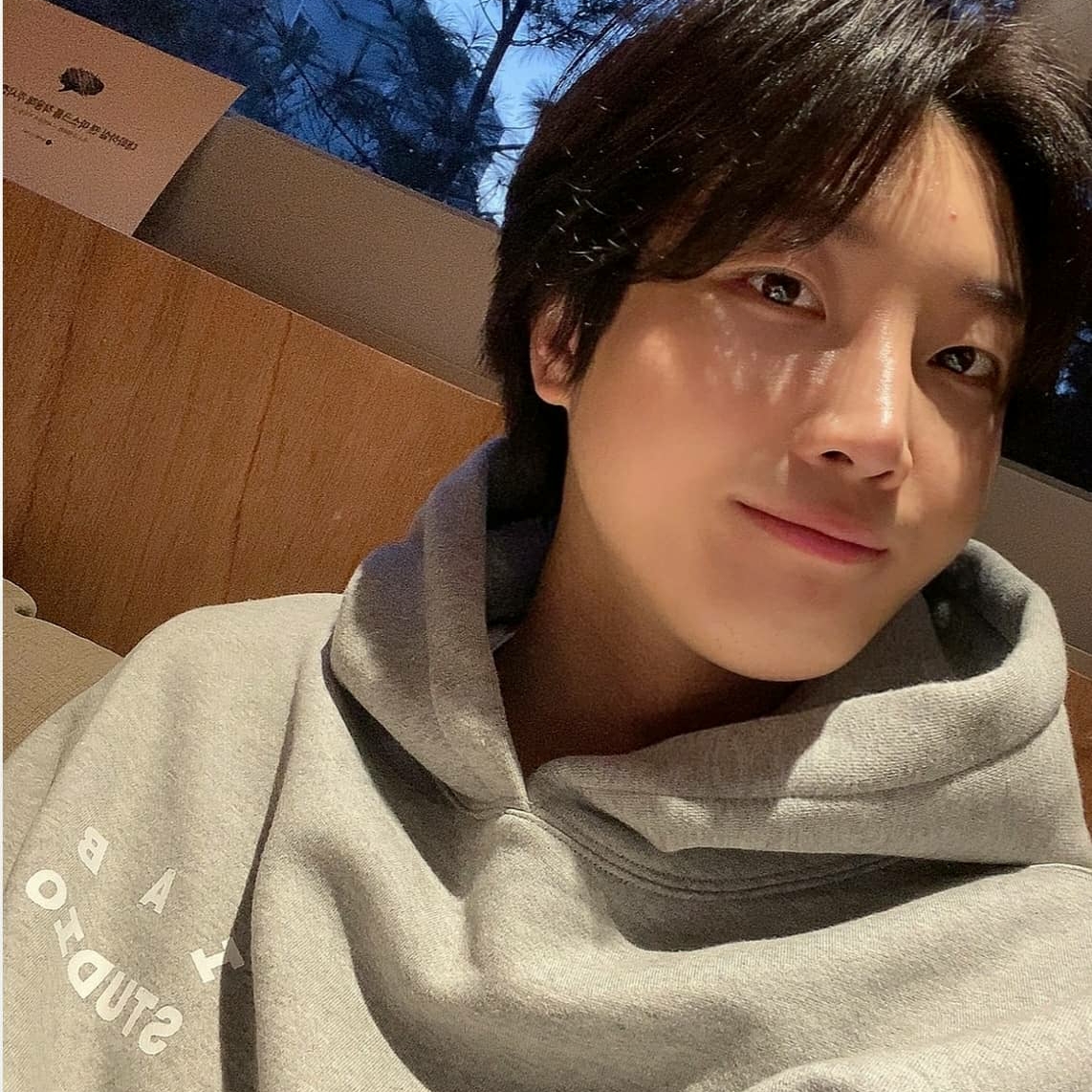 시우 (@seewoo) 님의 게시물 | KREAM