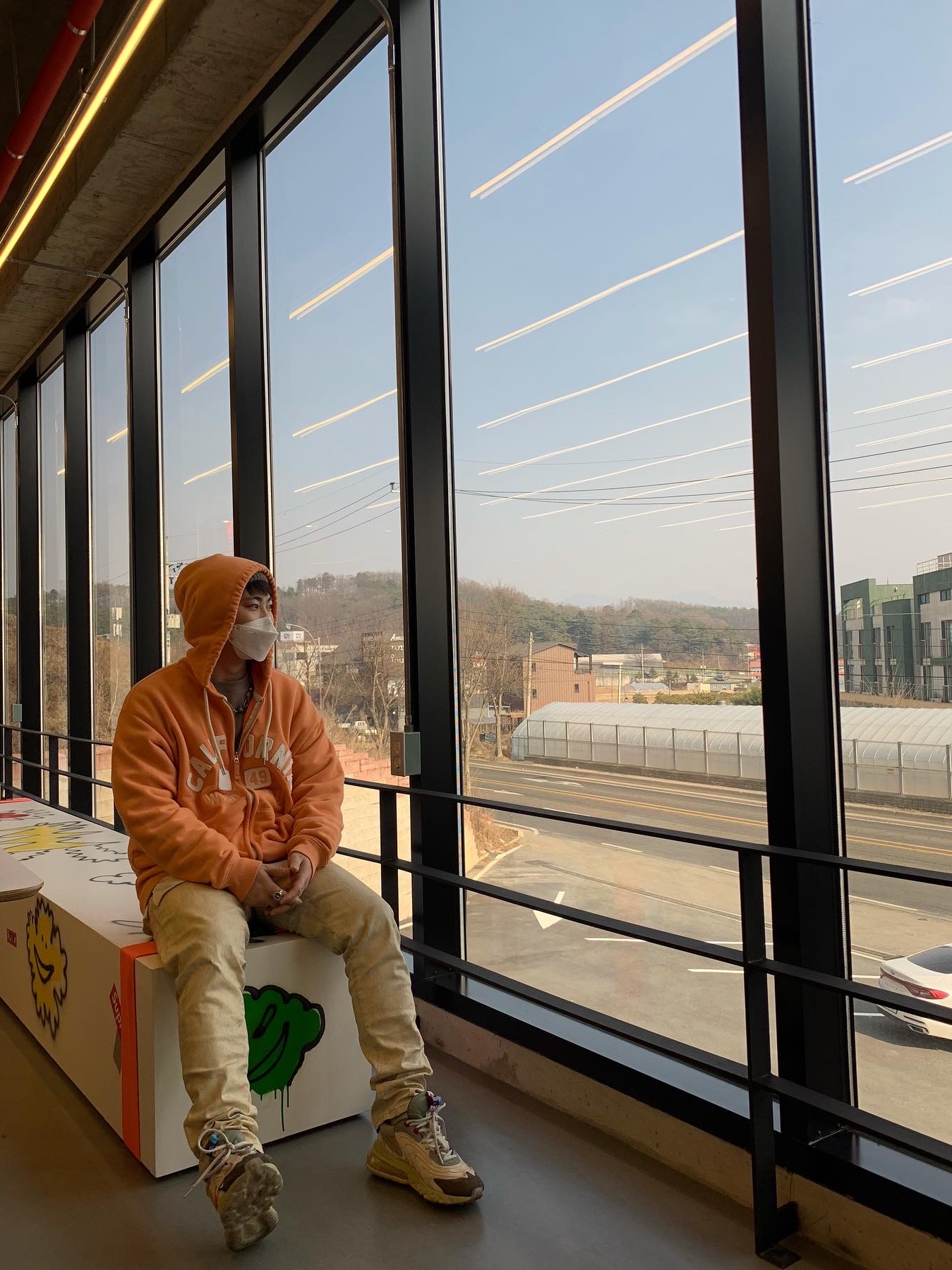 Y.M.Y (@y_moon_y) 님의 게시물 | KREAM