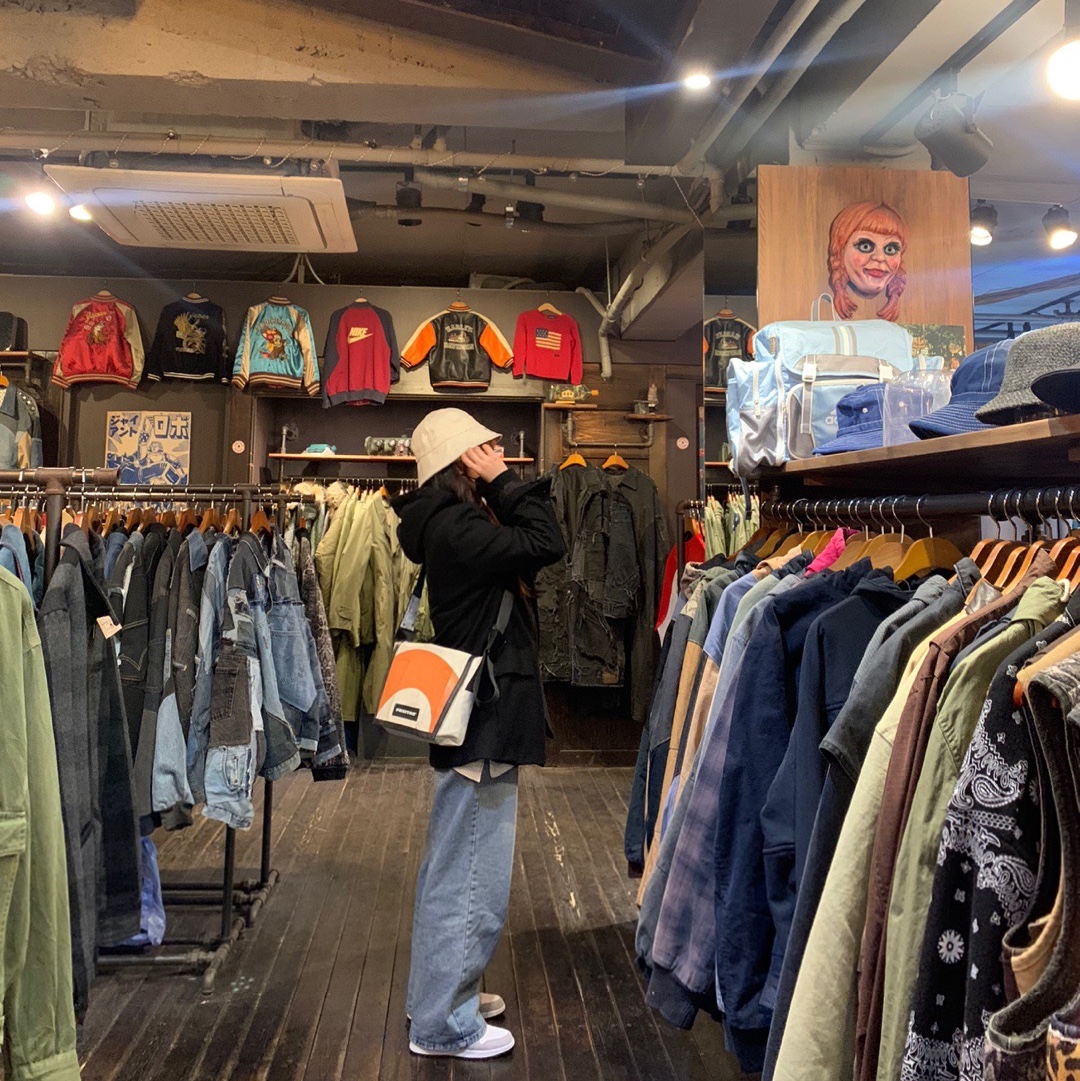 (@yz.xin_) 님의 게시물 | KREAM