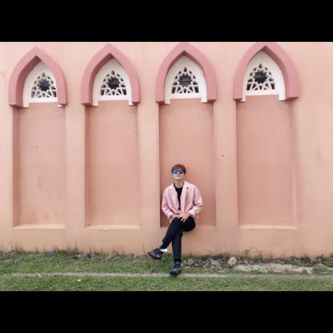 윤또이 (@ohhhhhh) 님의 게시물 | KREAM