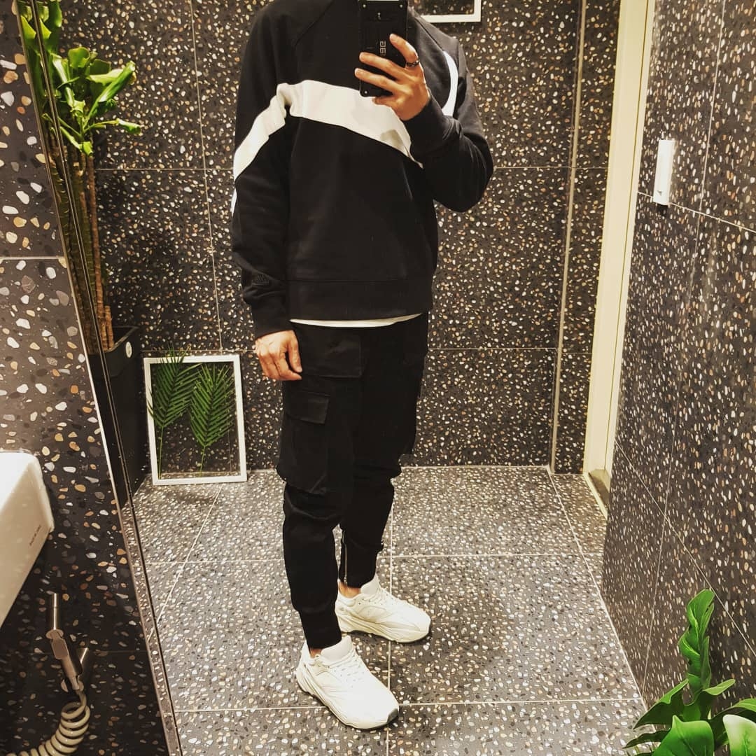 HEE (@heeeee) 님의 게시물 | KREAM