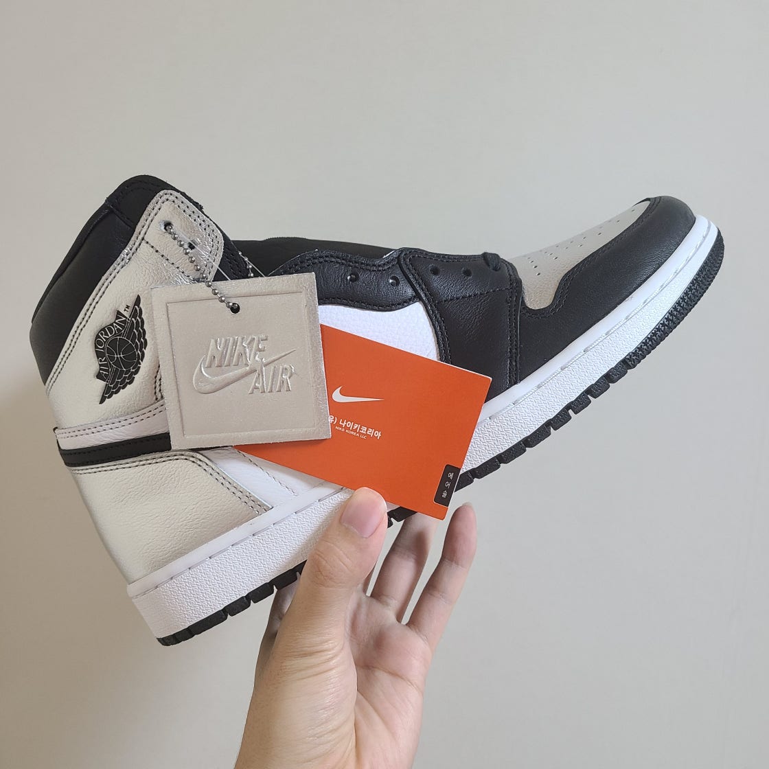 rhkdgml0123 (@gghhh) 님의 게시물 | KREAM