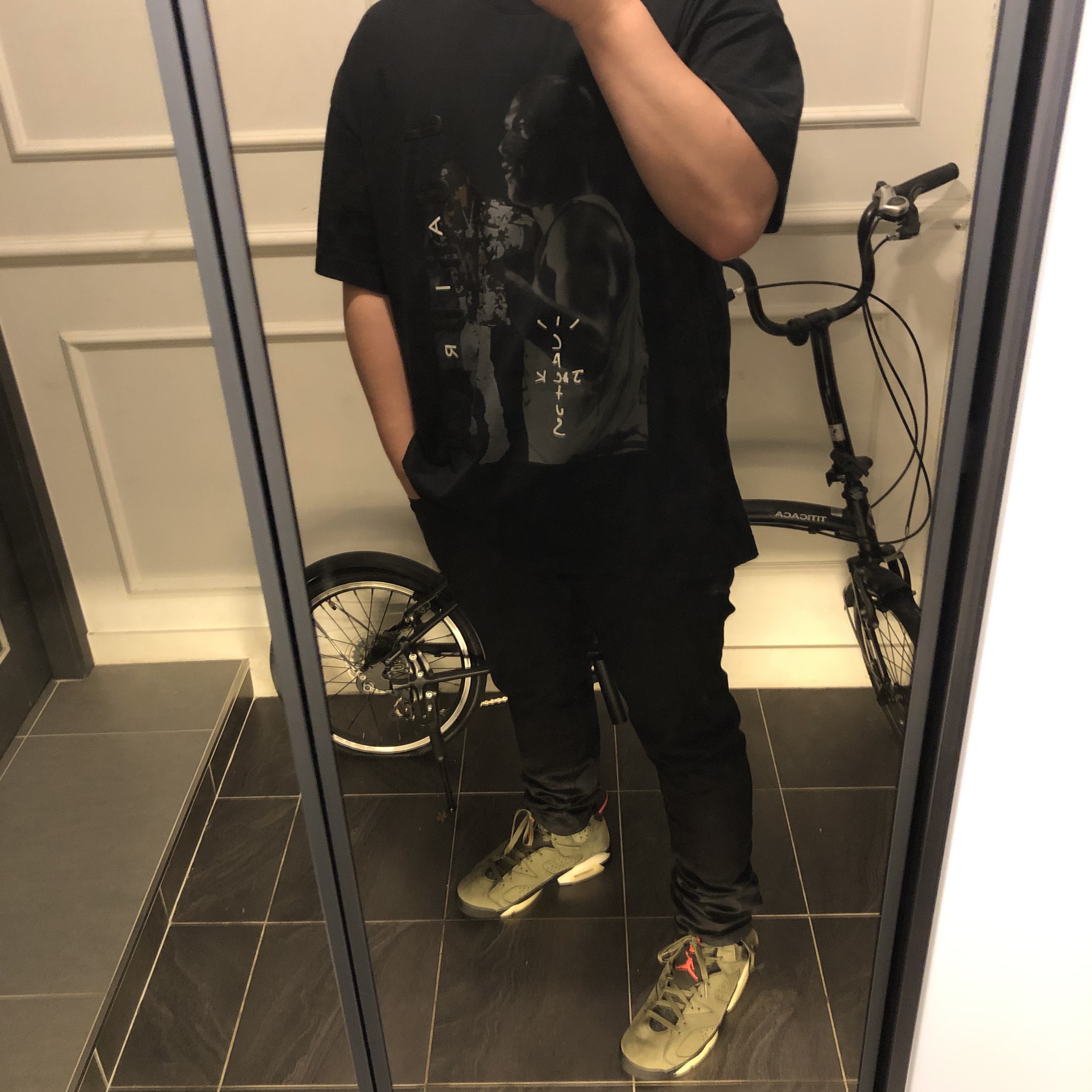 나코탭매니아 (@yzyzyz) 님의 게시물 | KREAM