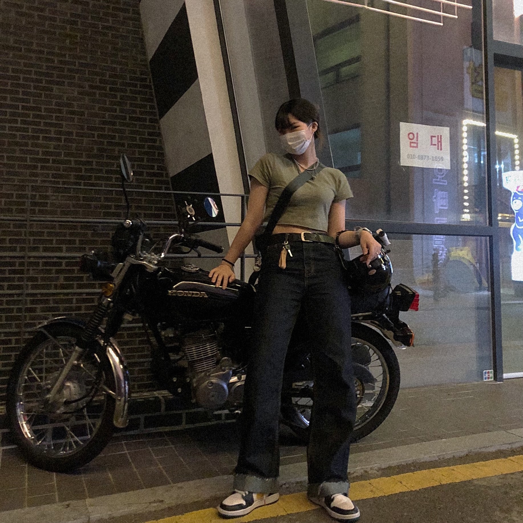 재바리 (@jaebari) 님의 게시물 | KREAM