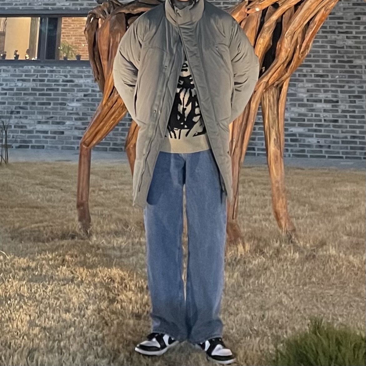 오늘의 (@ootgu) 님의 게시물 | KREAM