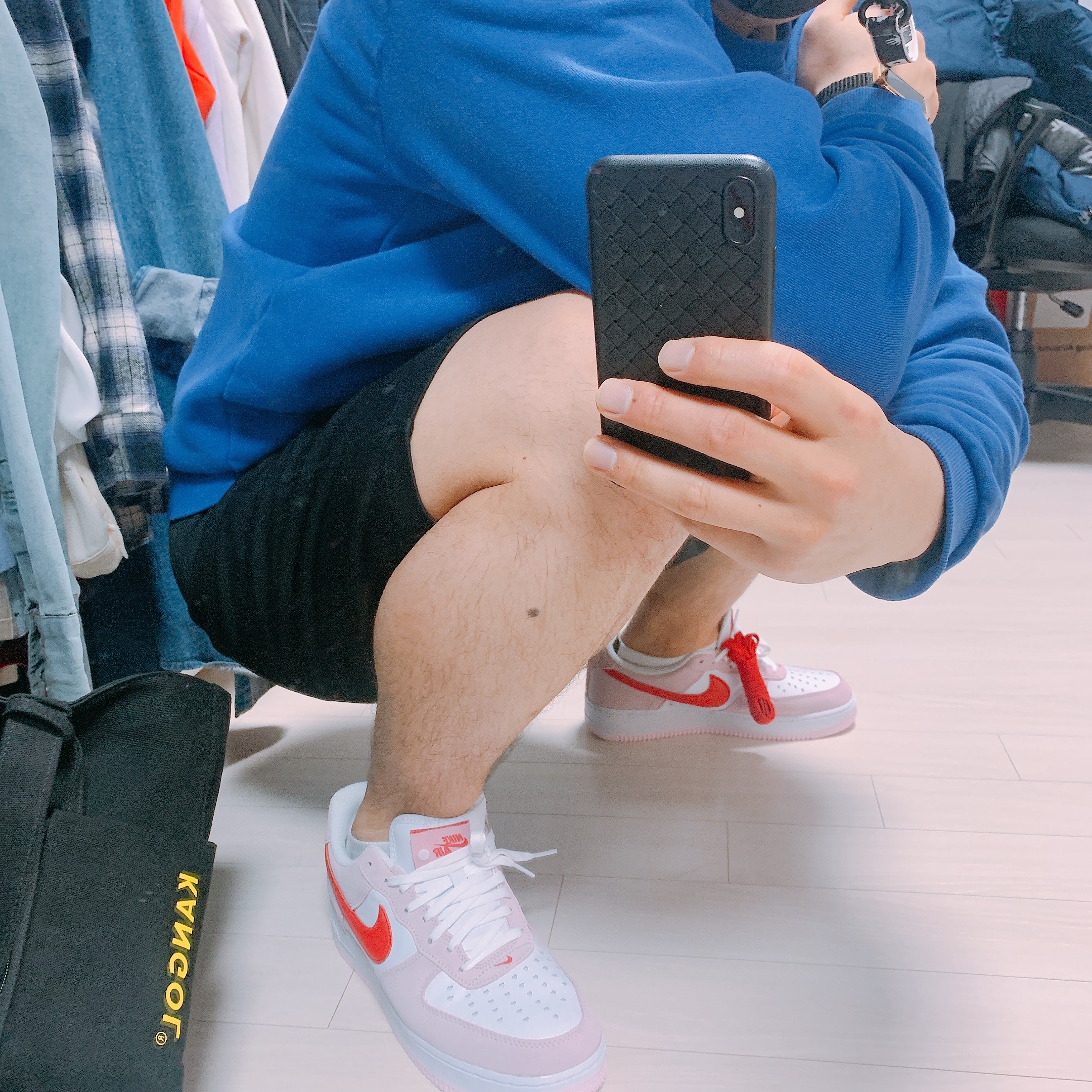 시온 (@zion_) 님의 게시물 | KREAM