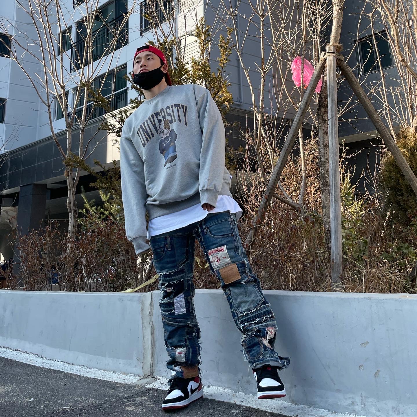 창현우 (@2face) 님의 게시물 | KREAM