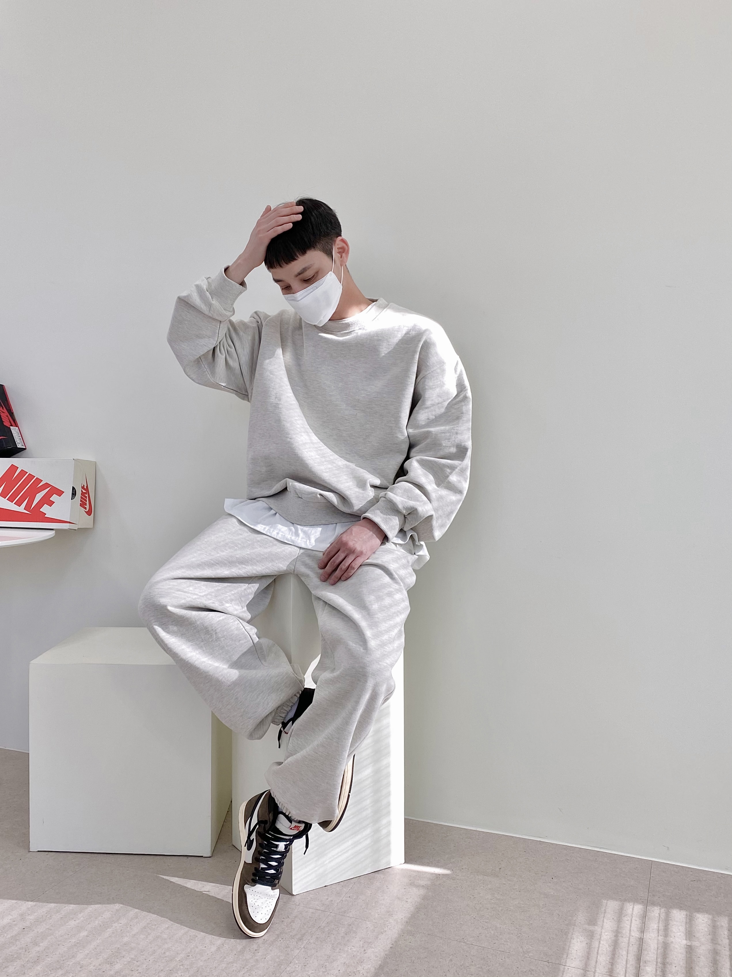 굳셀 건 넓을 호 (@thisis_ho) 님의 게시물 | KREAM