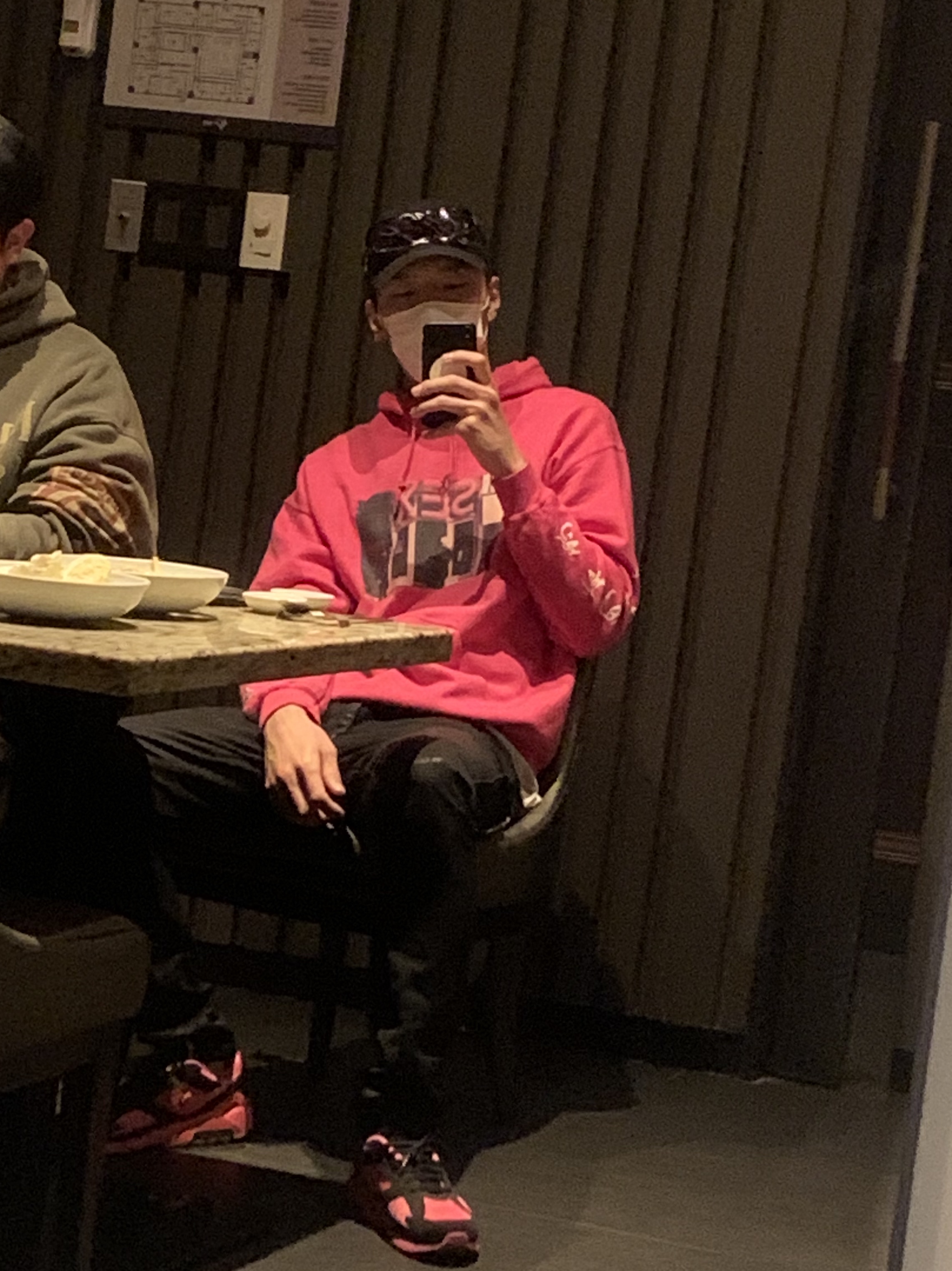 Daniel (@daniel.kuun) 님의 게시물 | KREAM