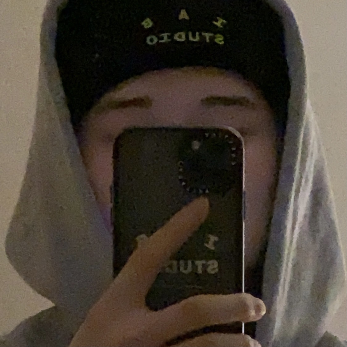 송현호 (@hx_h.o) 님의 게시물 | KREAM