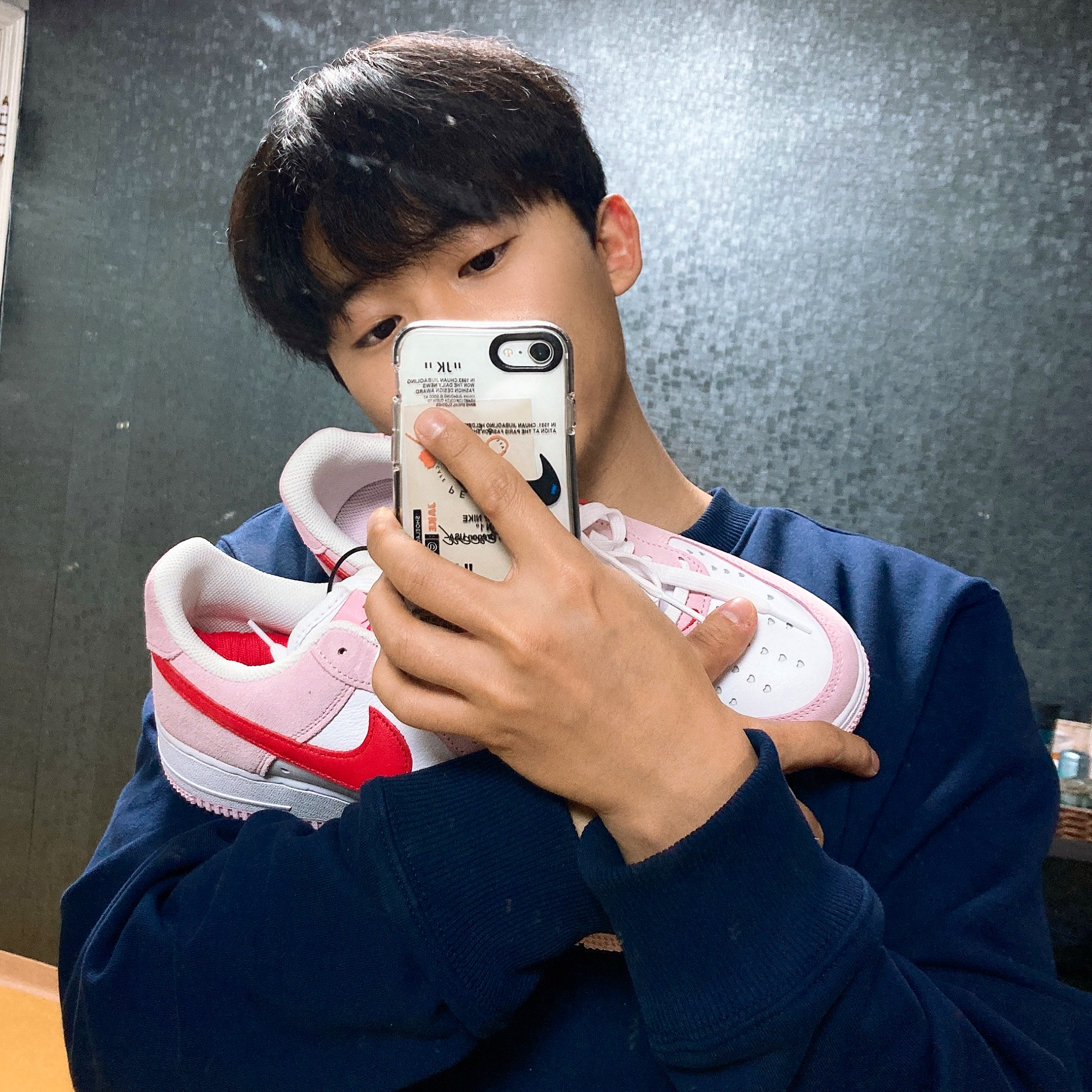 asmuchas1 (@djupdown) 님의 게시물 | KREAM