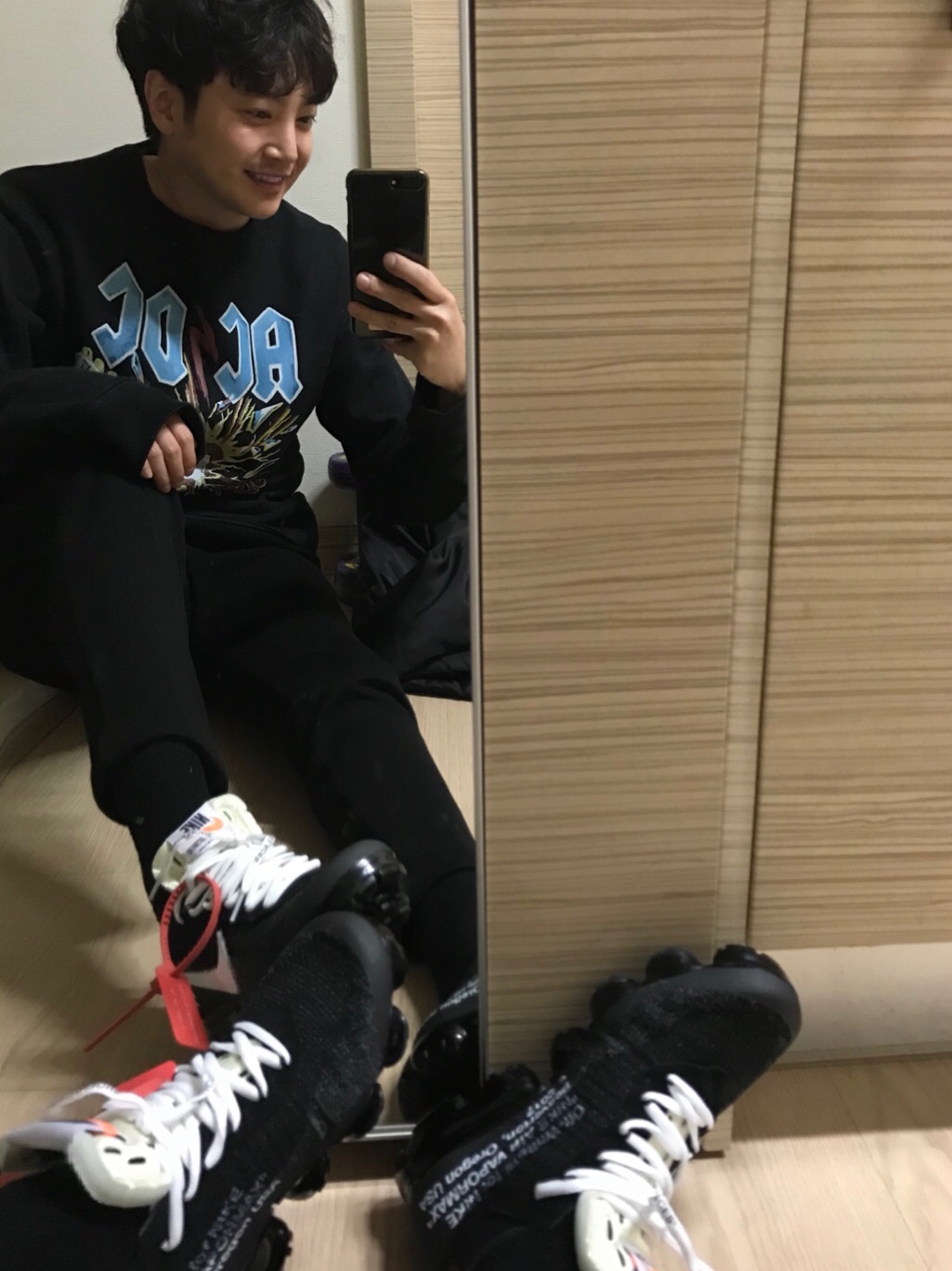 (@rtrtrt_iii) 님의 게시물 | KREAM