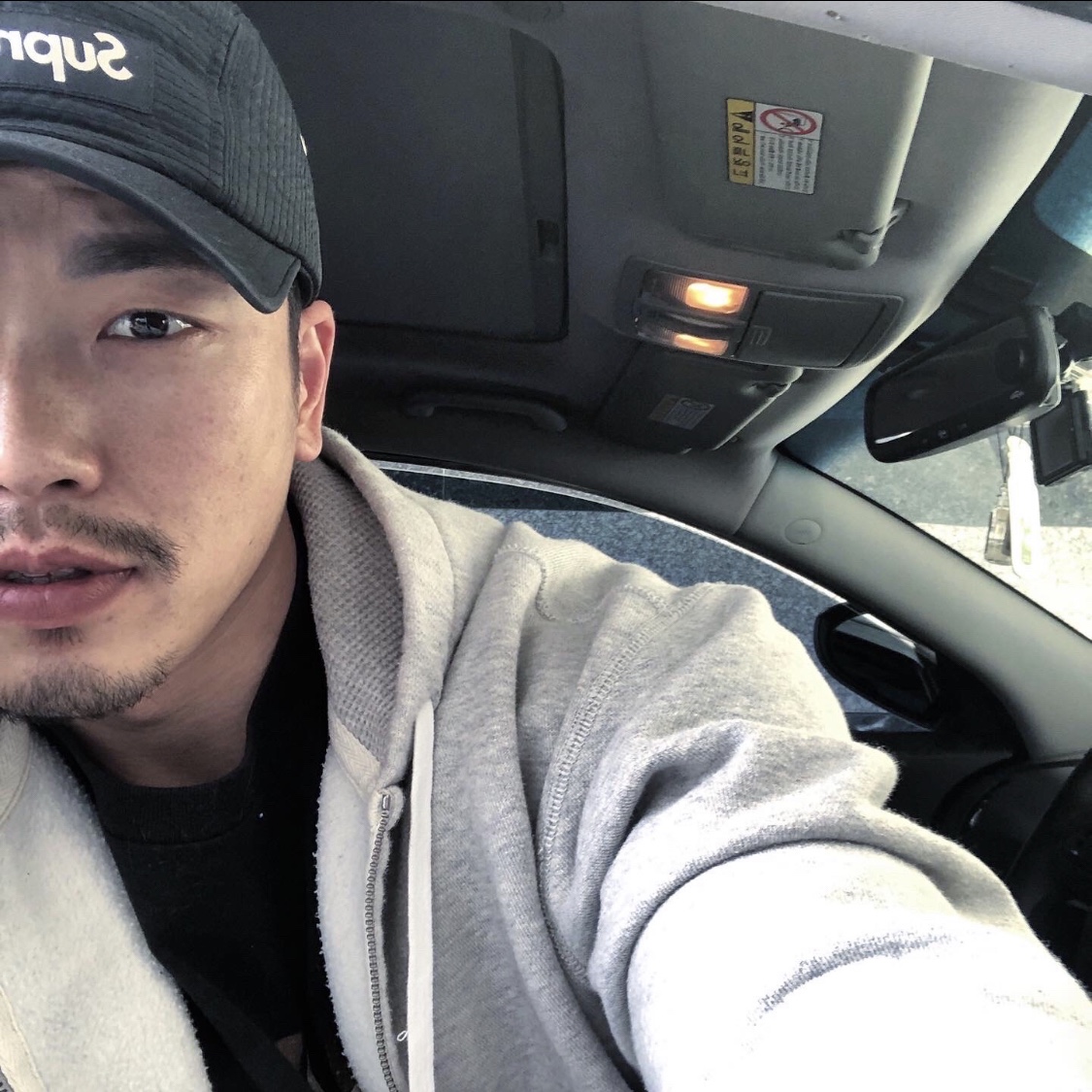 변브로 (@byunbro) 님의 게시물 | KREAM