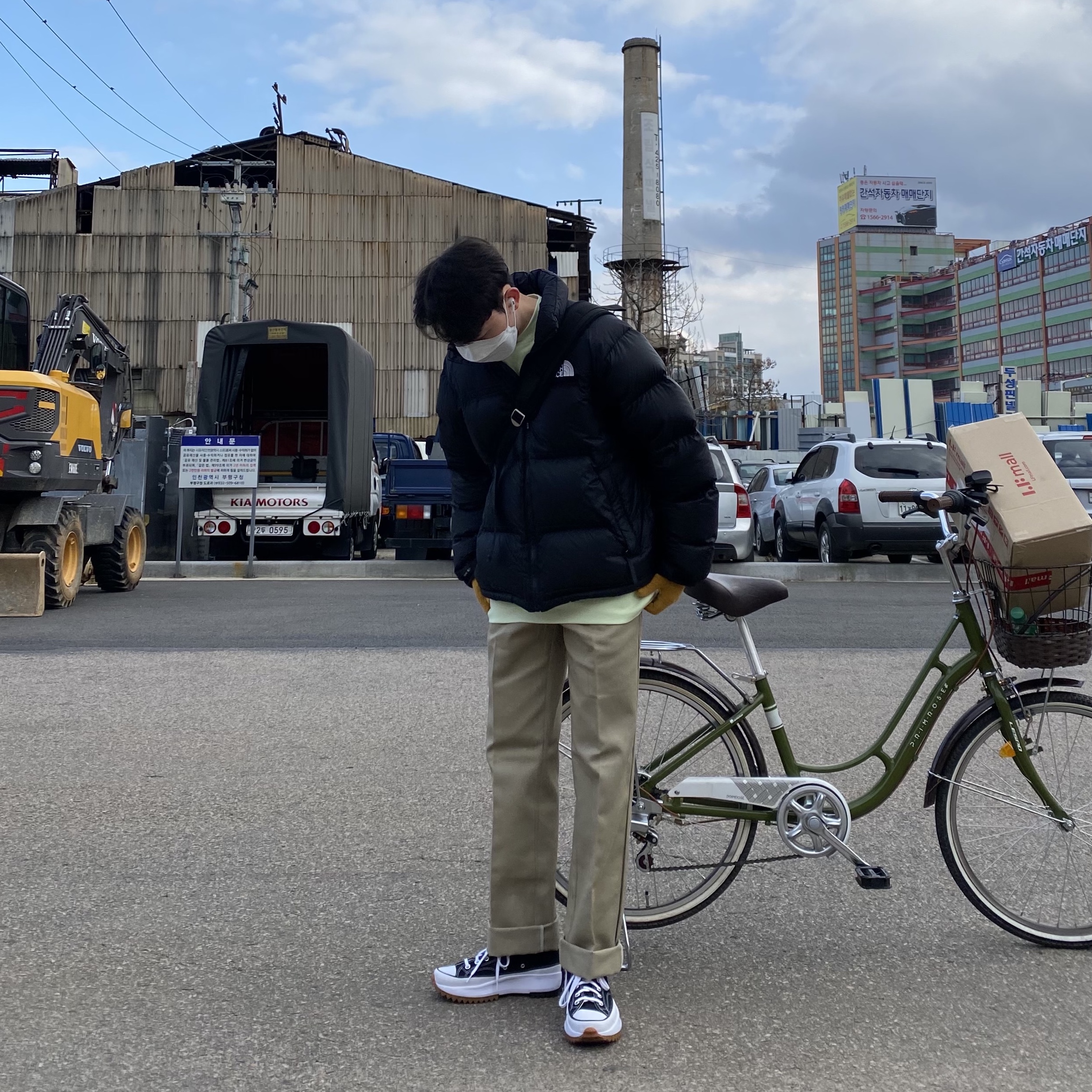 🥶 (@farniente) 님의 게시물 | KREAM