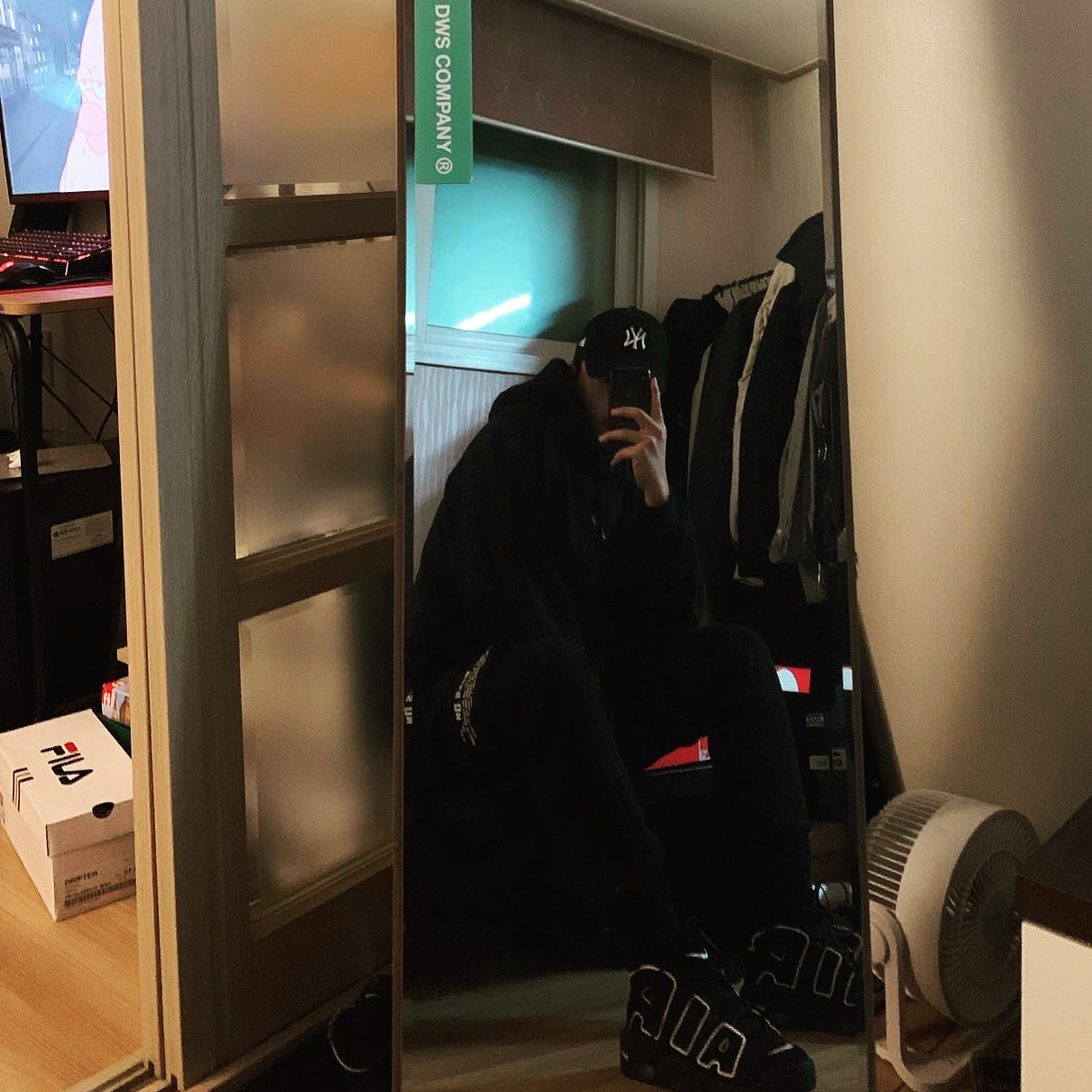 dear4840 (@ddo_hk) 님의 게시물 | KREAM