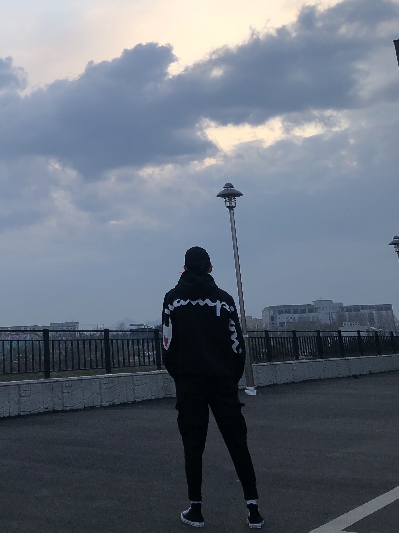 (@dooo.bu) 님의 게시물 | KREAM