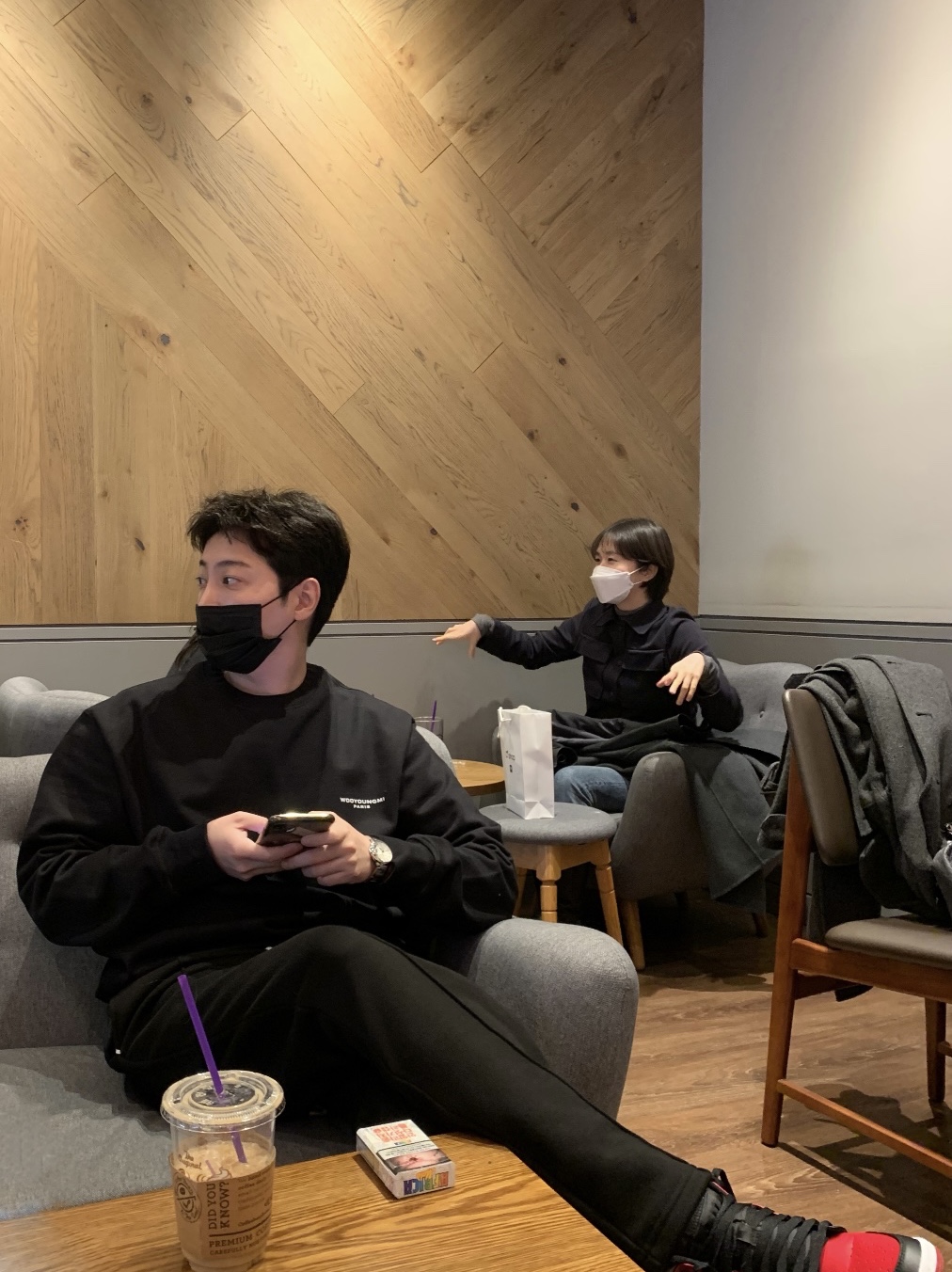 (@rtrtrt_iii) 님의 게시물 | KREAM