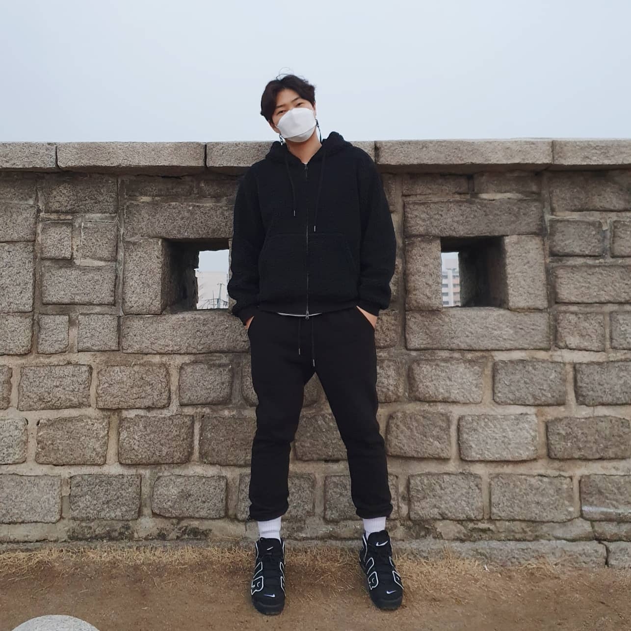 신명 (@m005242) 님의 게시물 | KREAM