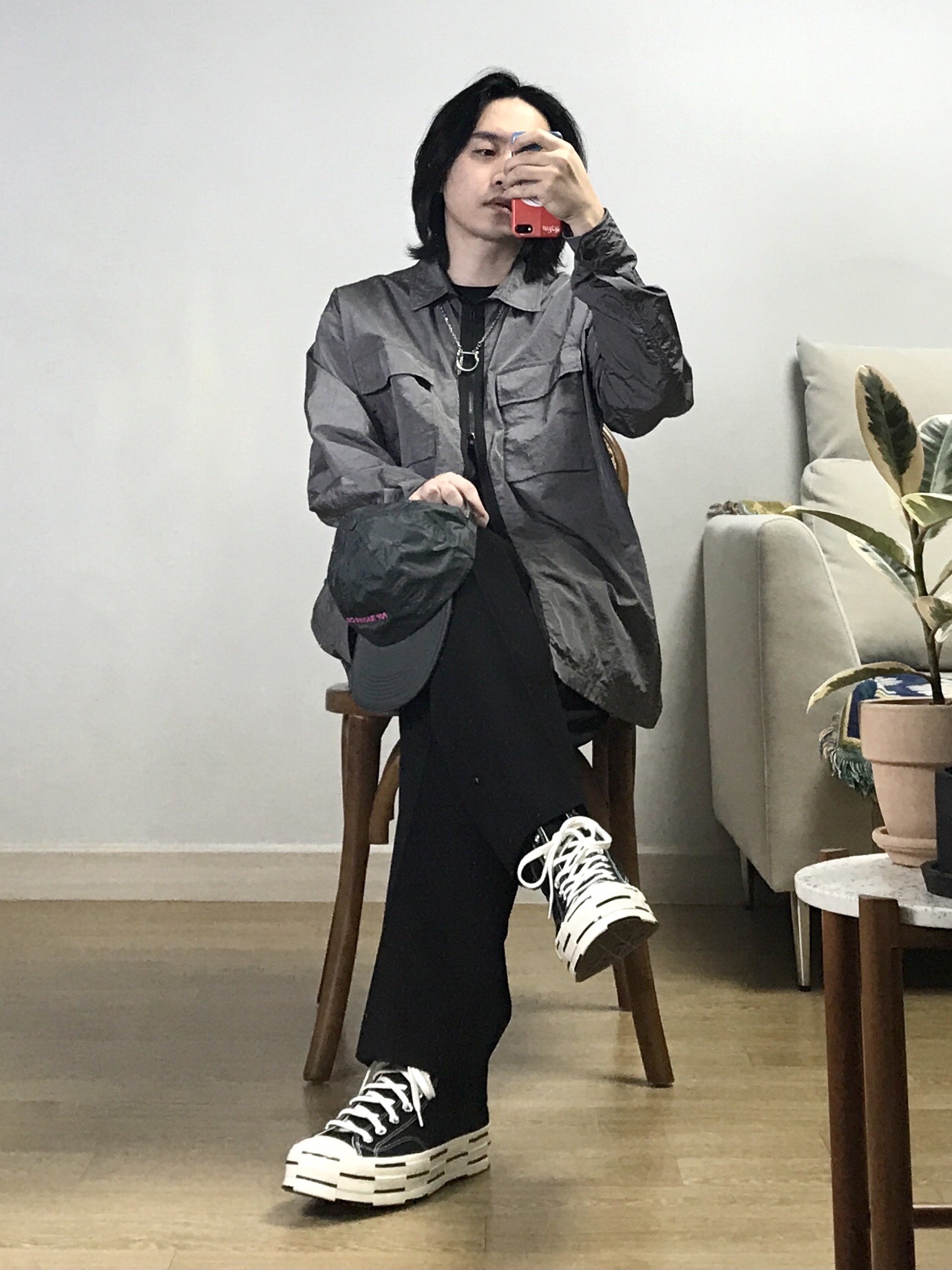 (@suede_shop_kr) 님의 게시물 | KREAM