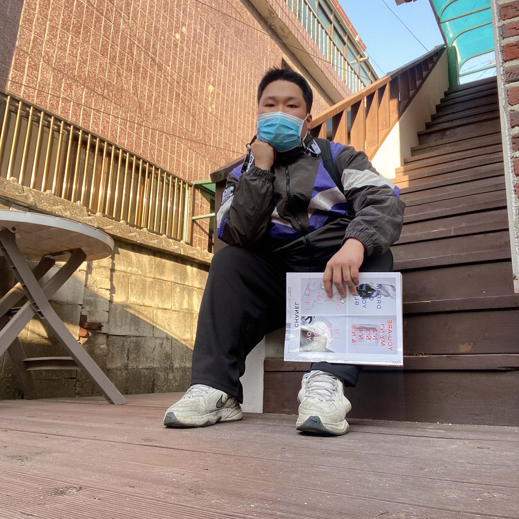 박용제 (@v8o_yj) 님의 게시물 | KREAM