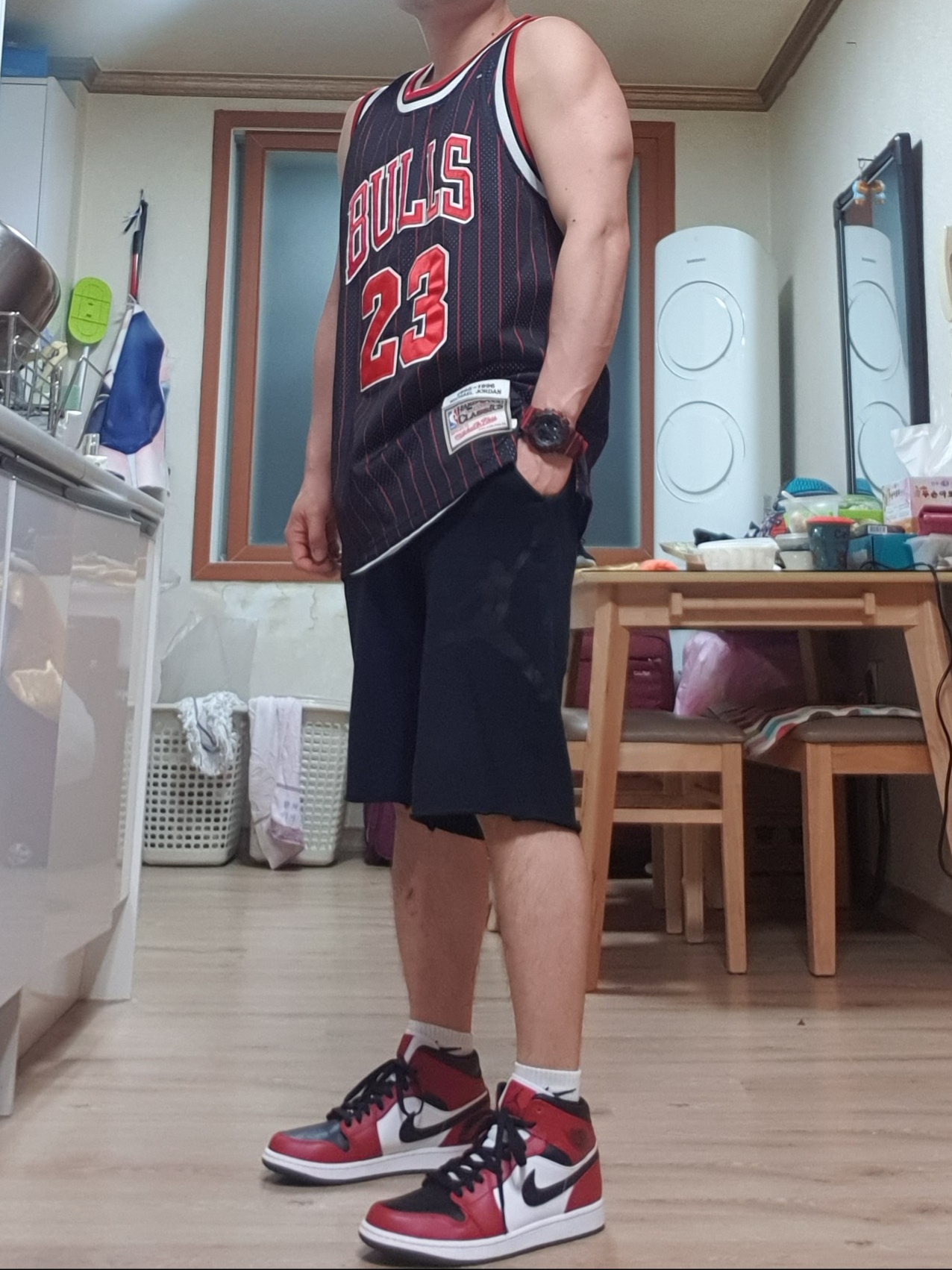 qoantl (@hyeon_84) 님의 게시물 | KREAM