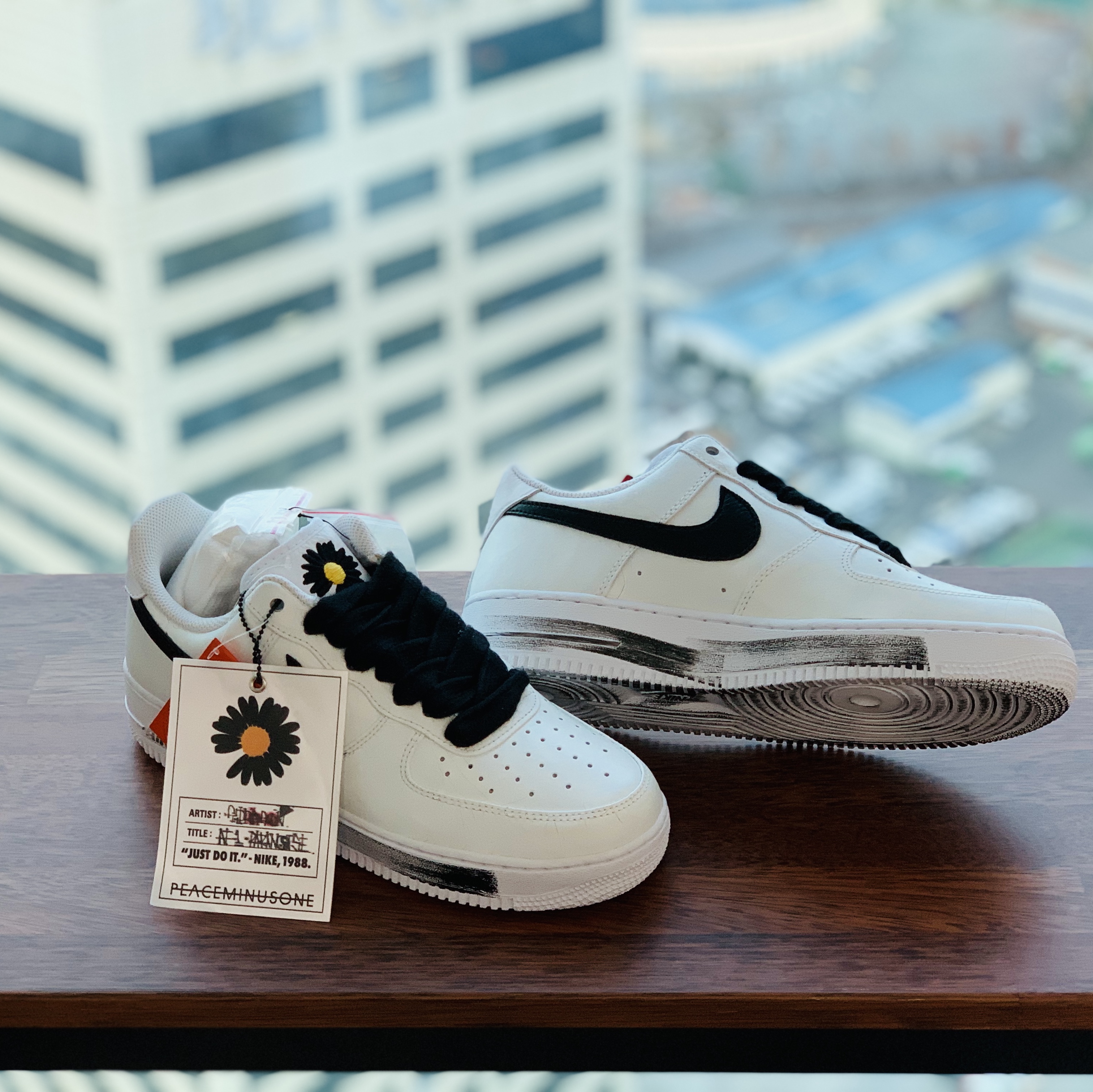 KJH (@airbus) 님의 게시물 | KREAM